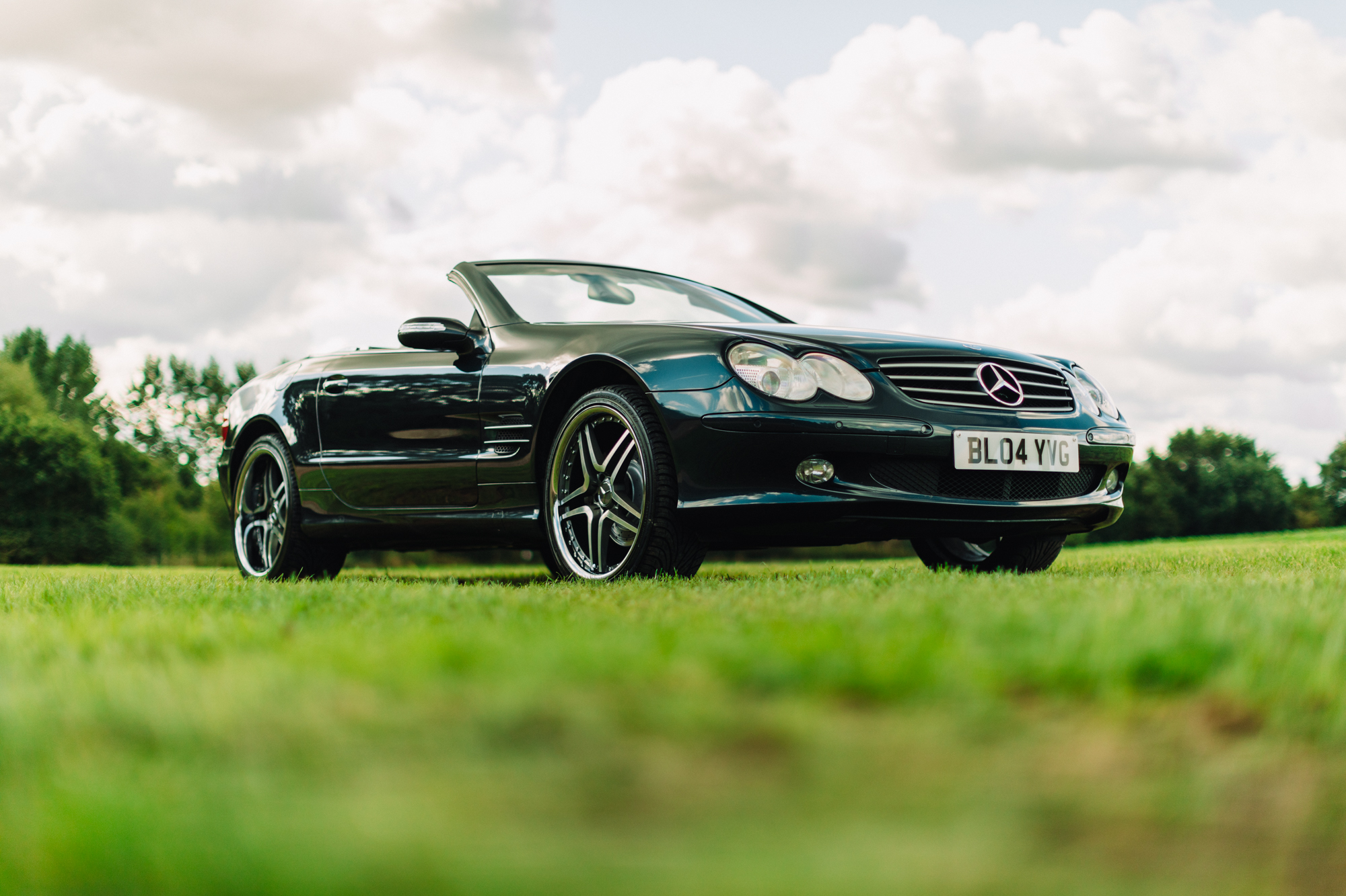 2004 MERCEDES-BENZ (R230) SL500