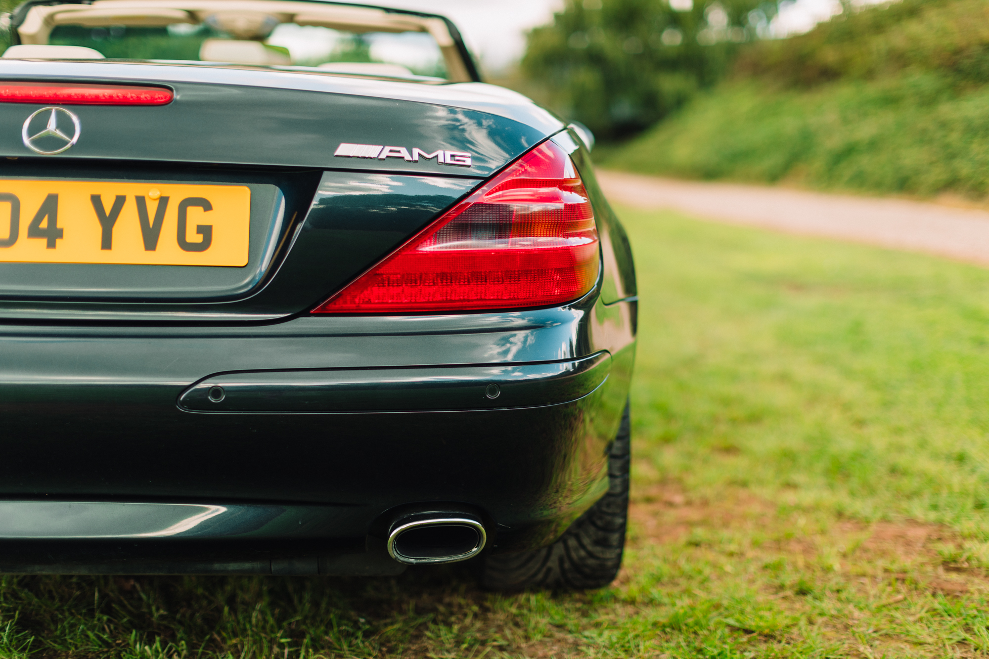 2004 MERCEDES-BENZ (R230) SL500