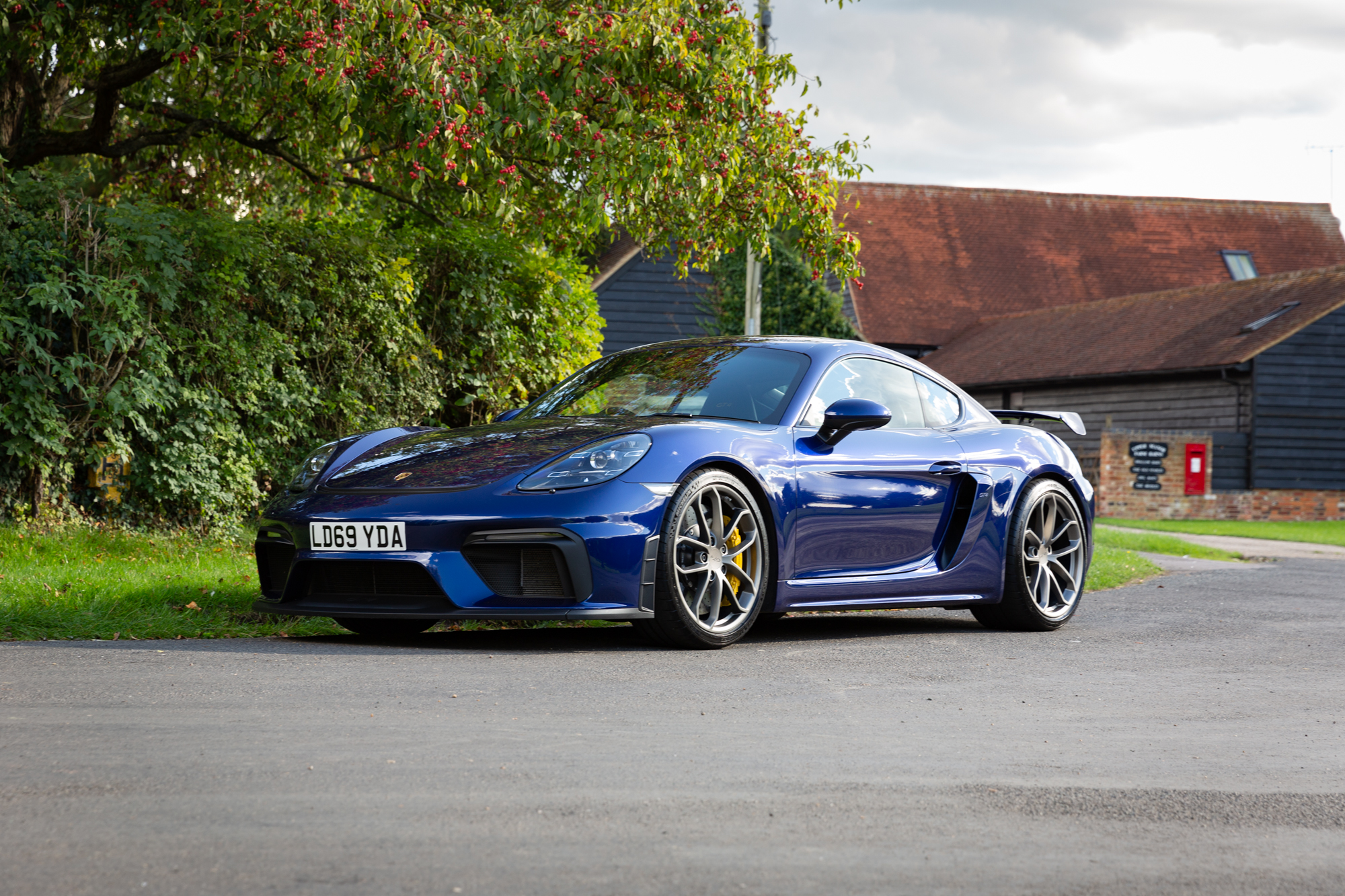 2020 PORSCHE 718 CAYMAN GT4 CLUBSPORT