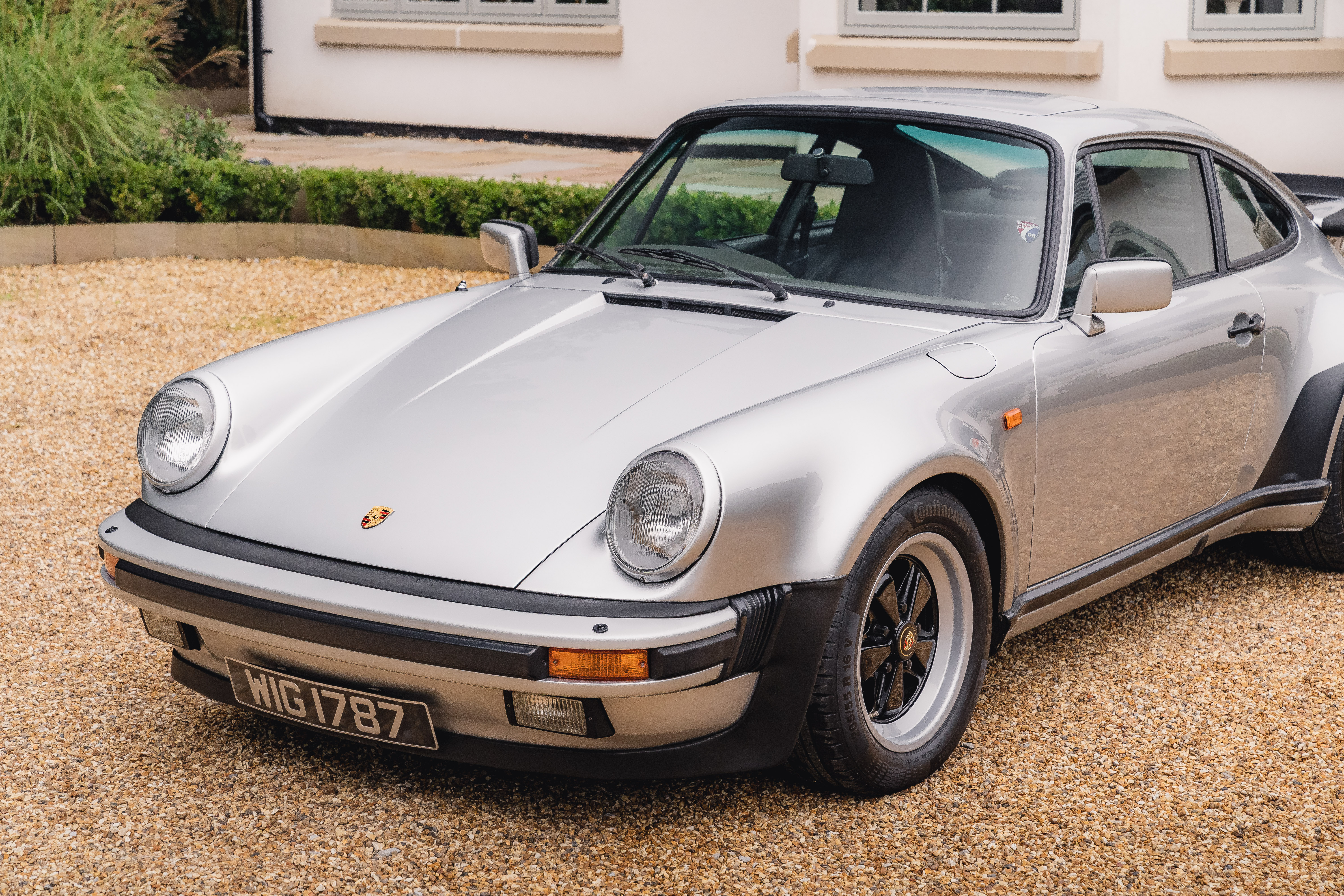 1986 PORSCHE 911 (930) TURBO