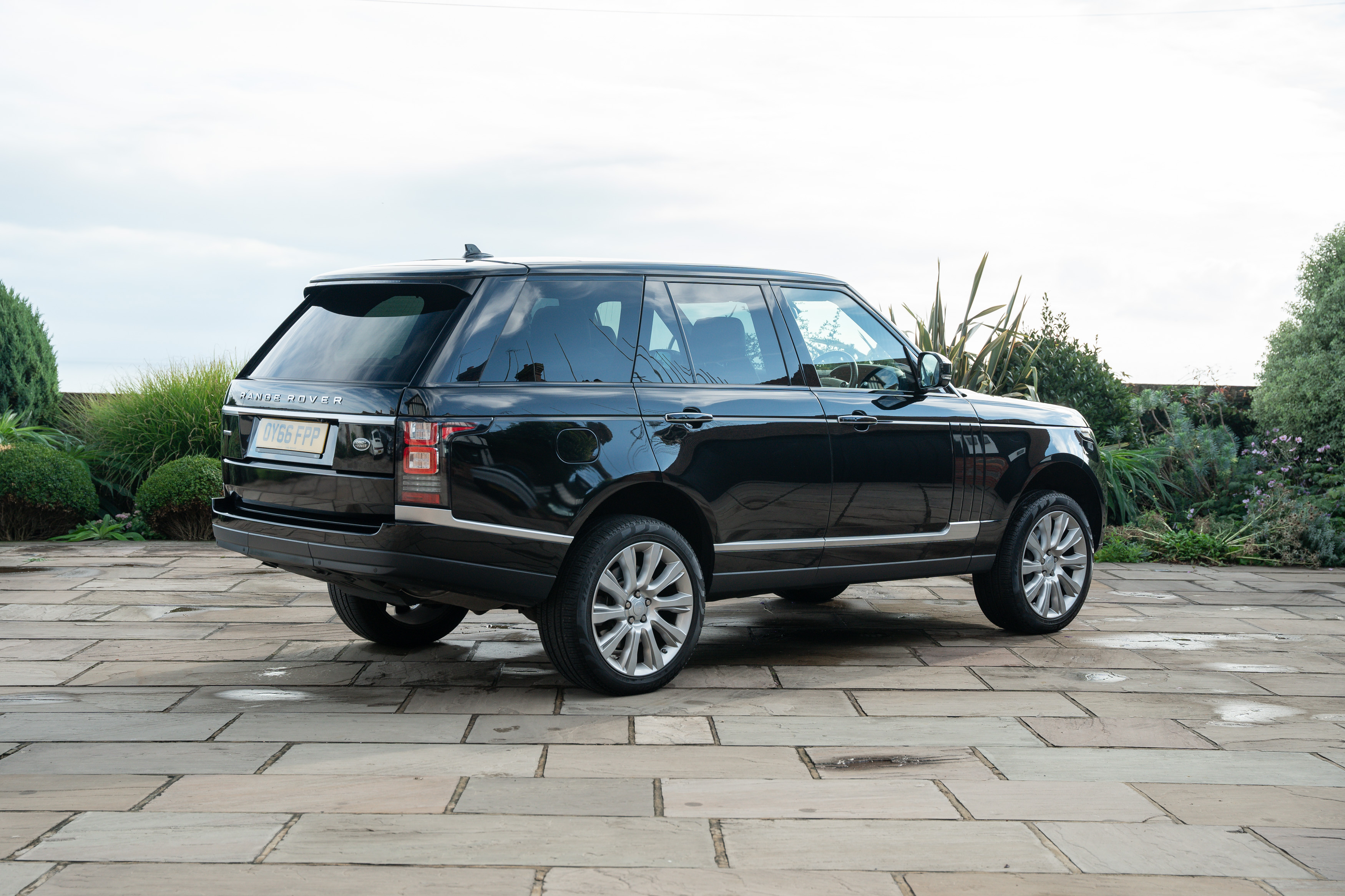 2016 RANGE ROVER 4.4 SDV8 AUTOBIOGRAPHY