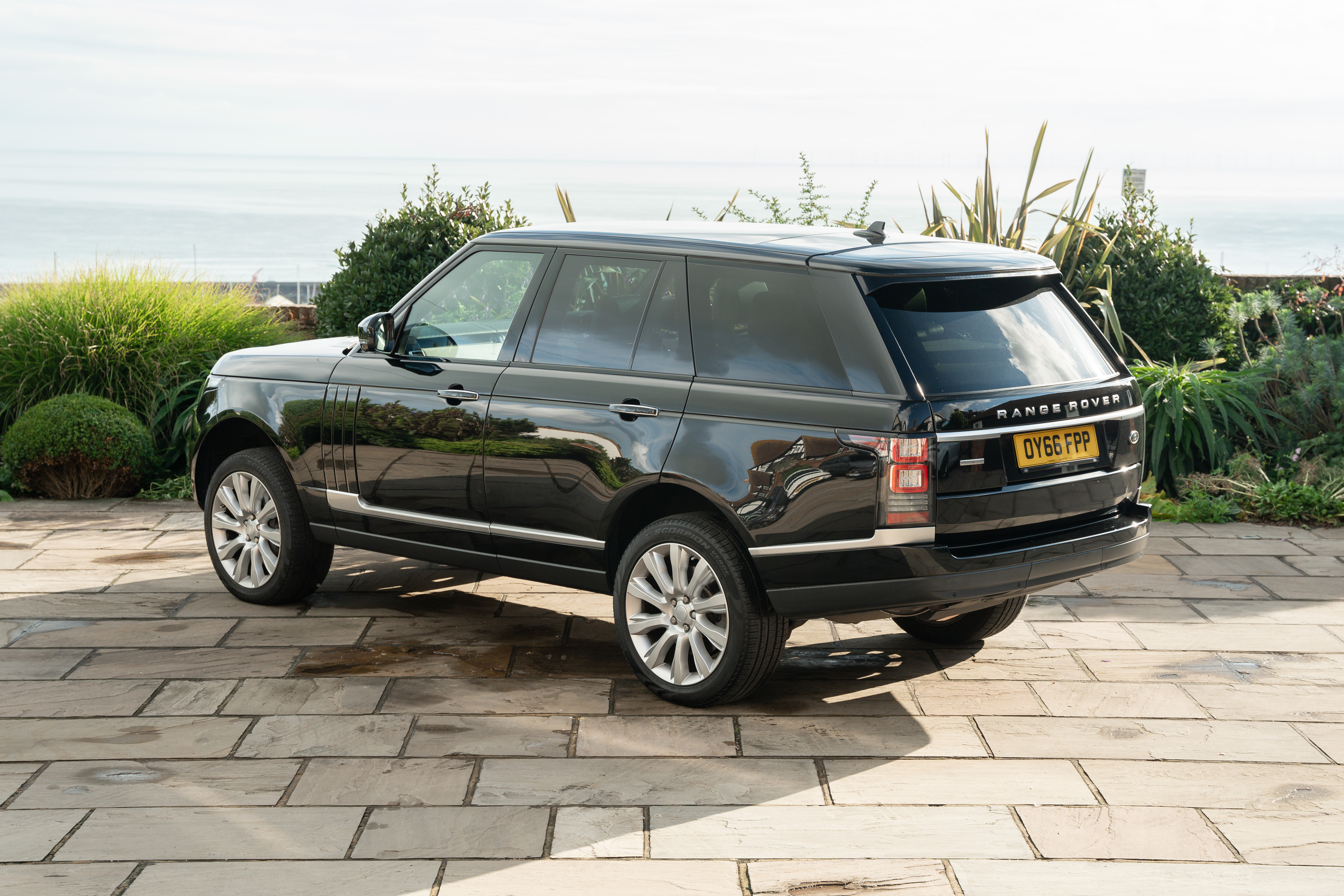 2016 RANGE ROVER 4.4 SDV8 AUTOBIOGRAPHY