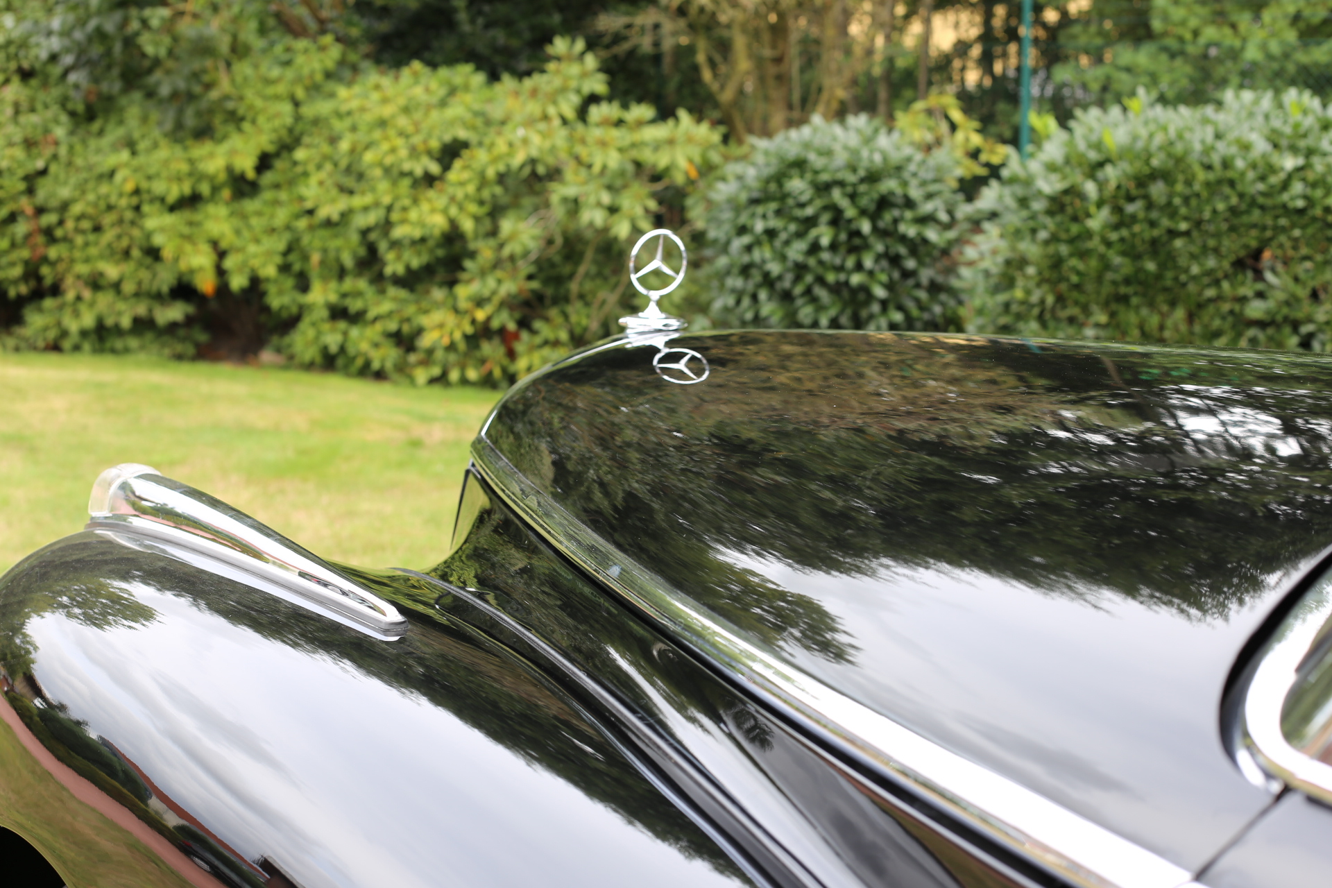 1957 MERCEDES-BENZ (W186 IV) 300C 'ADENAUER'