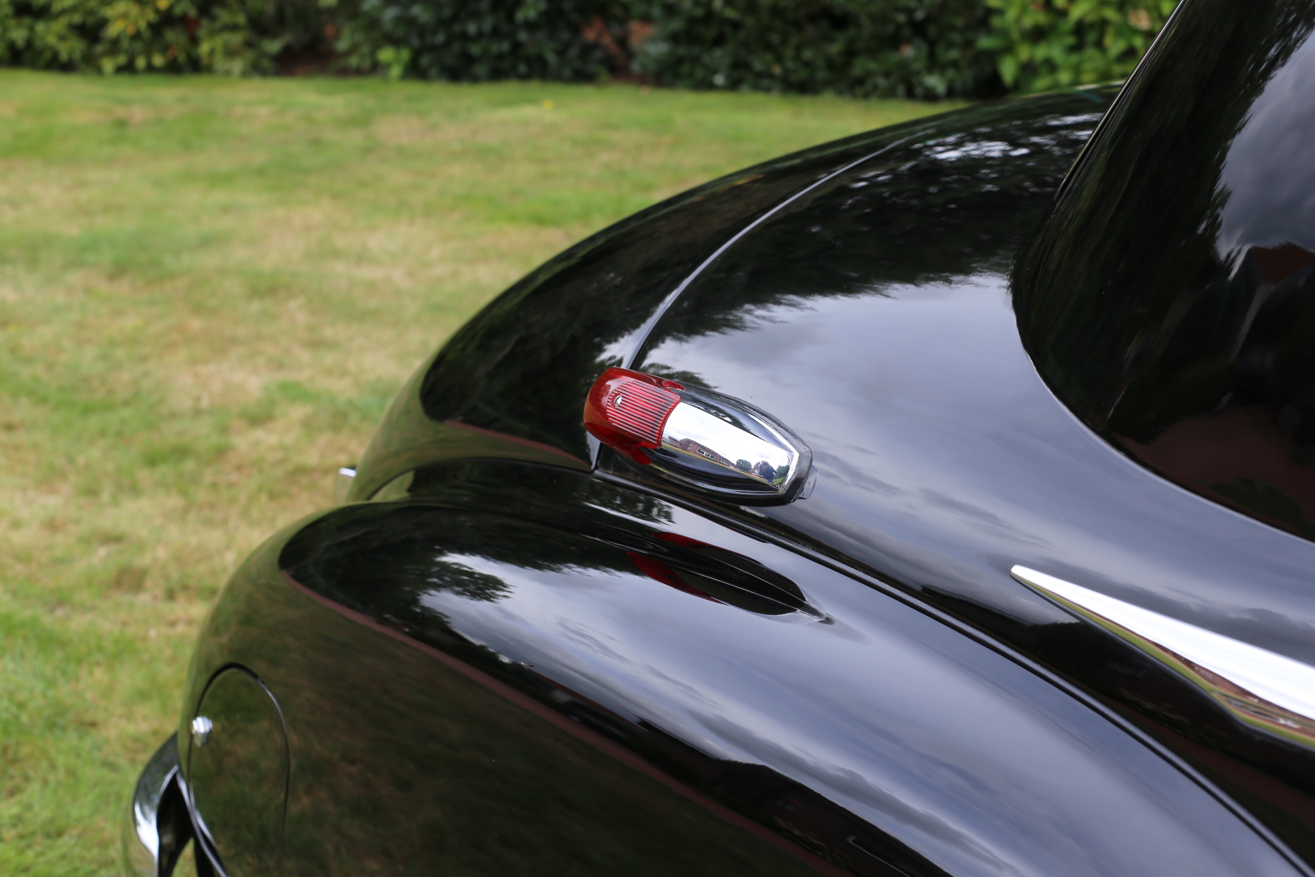 1957 MERCEDES-BENZ (W186 IV) 300C 'ADENAUER'