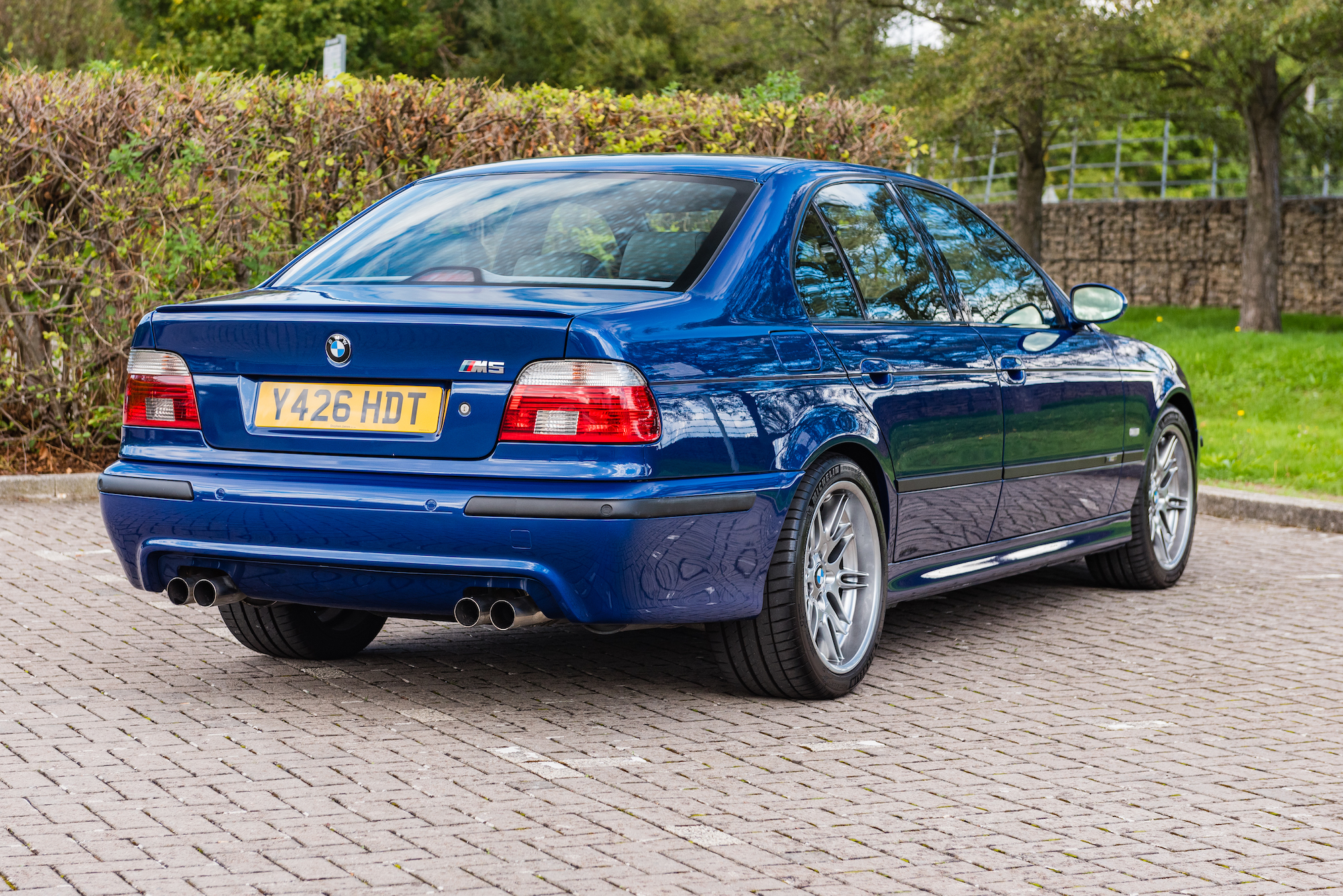 2001 BMW (E39) M5