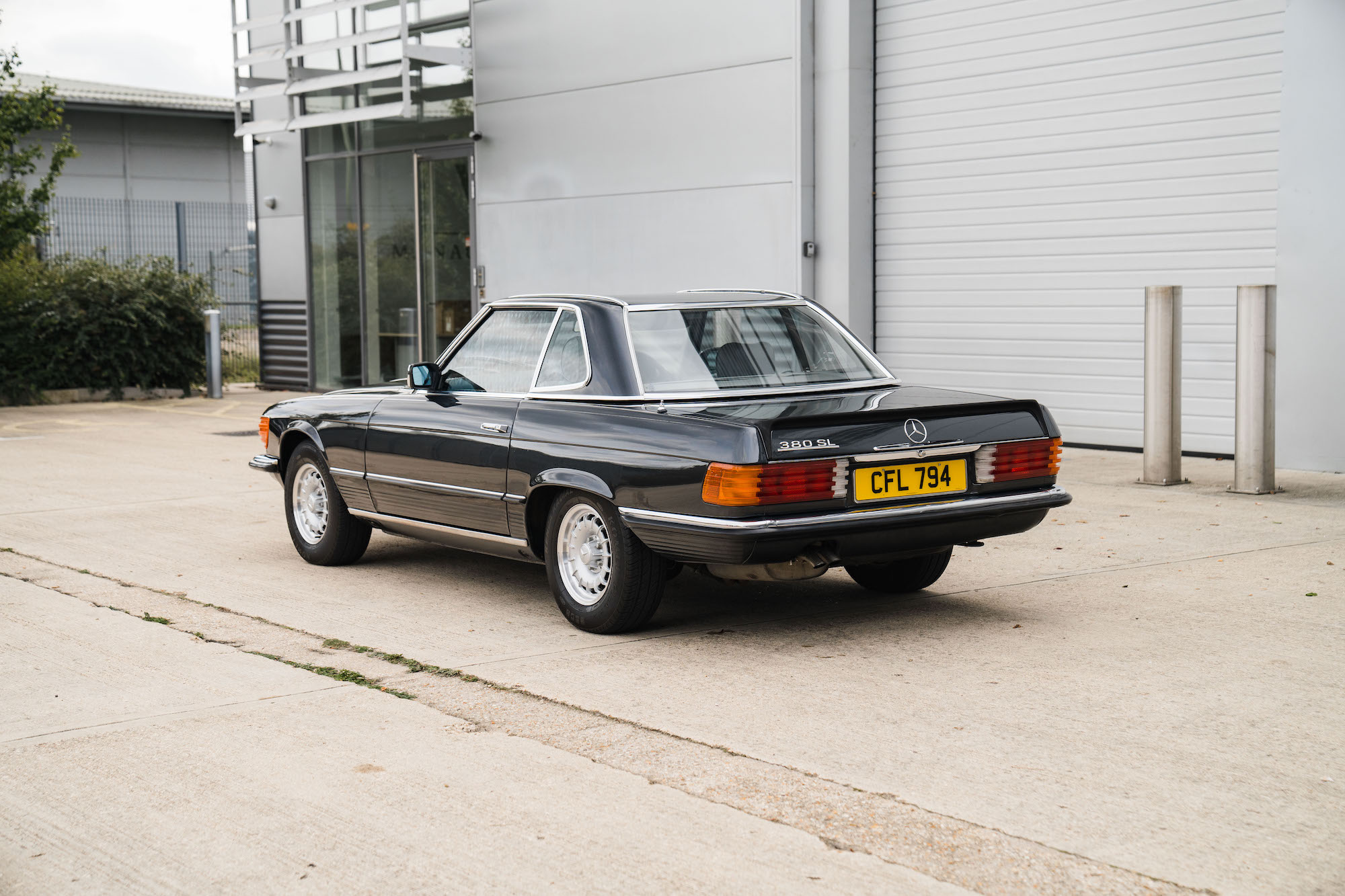 1985 MERCEDES-BENZ (R107) 380 SL