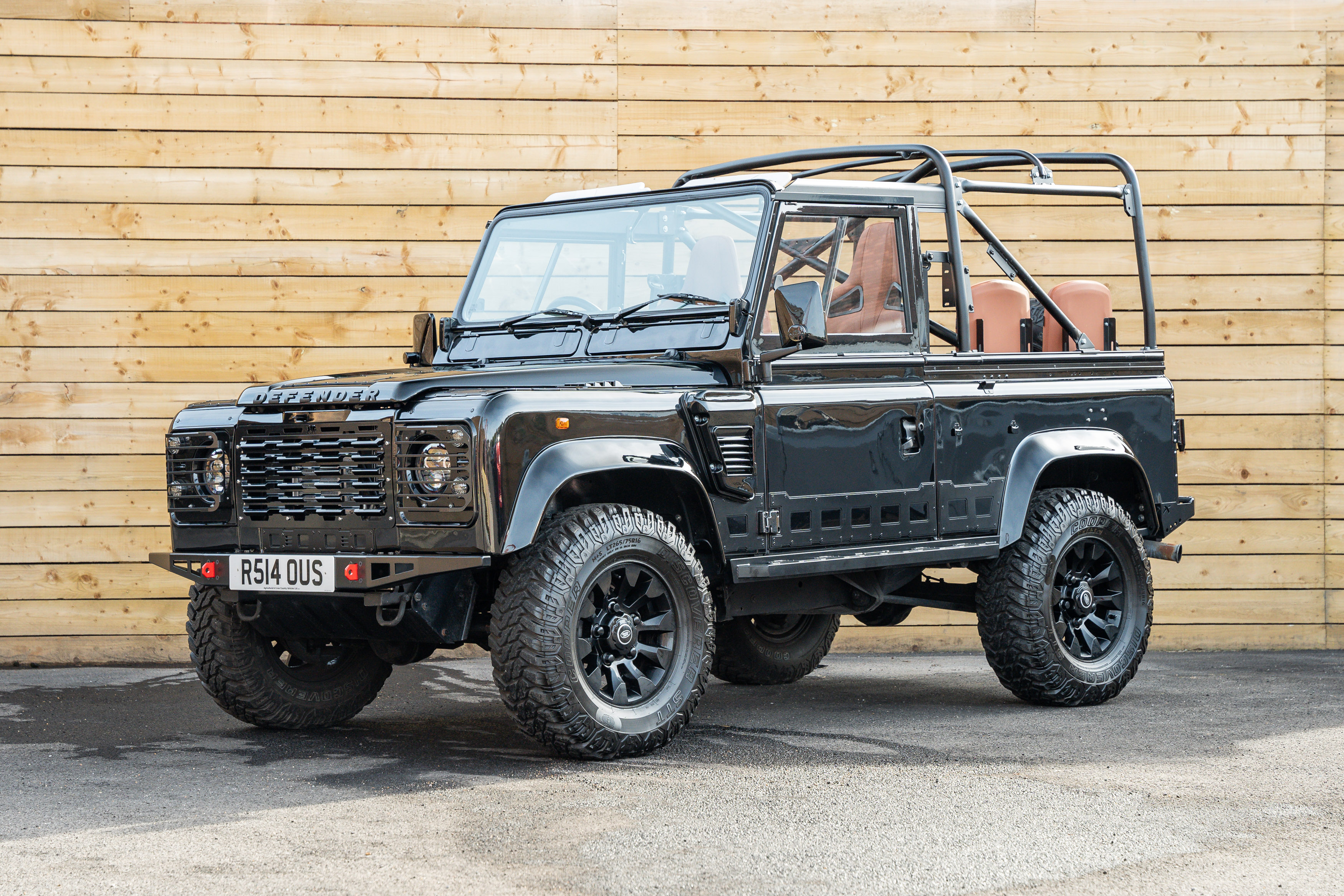 1998 LAND ROVER DEFENDER 90 - EX MOD