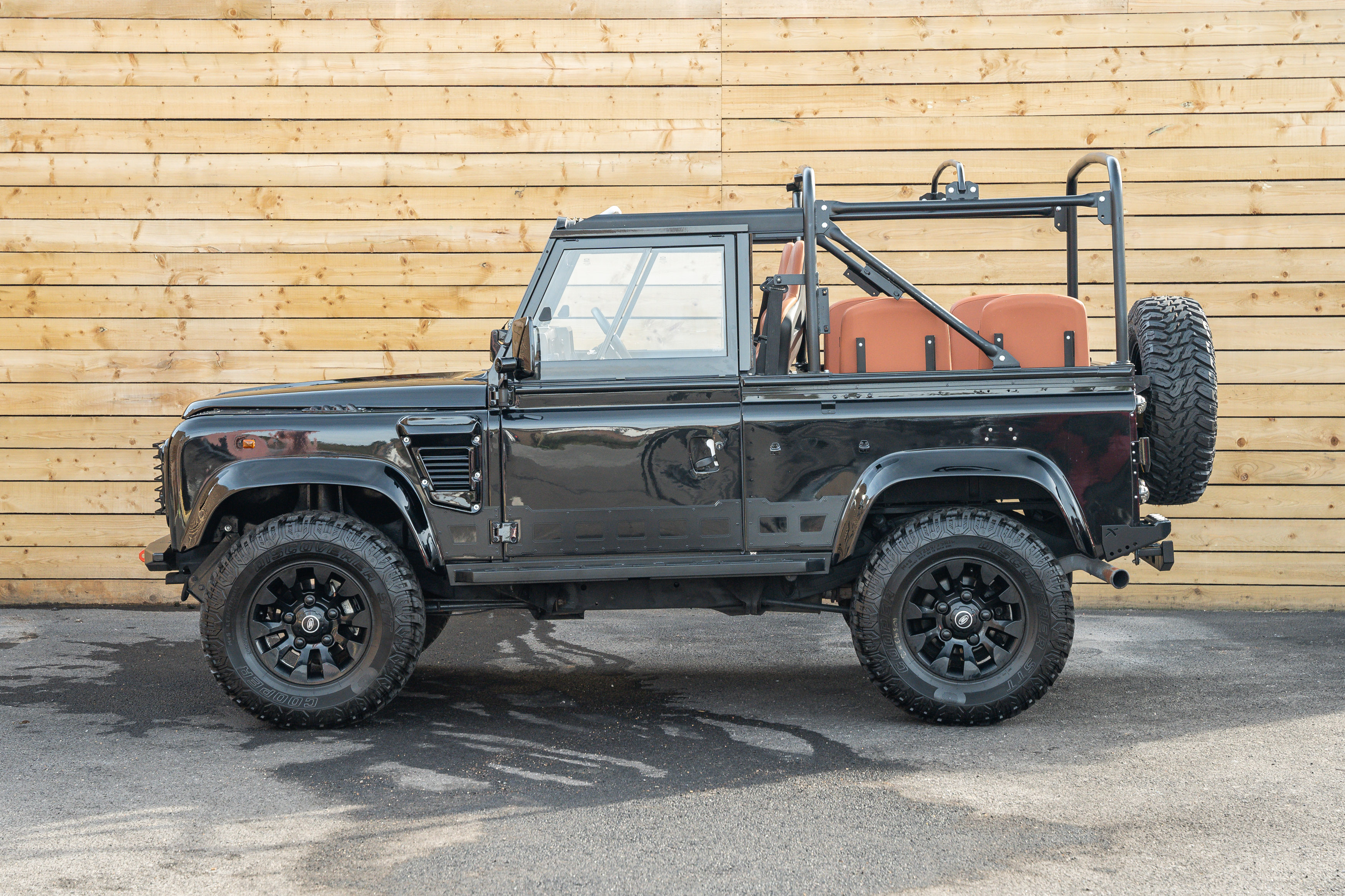 1998 LAND ROVER DEFENDER 90 - EX MOD