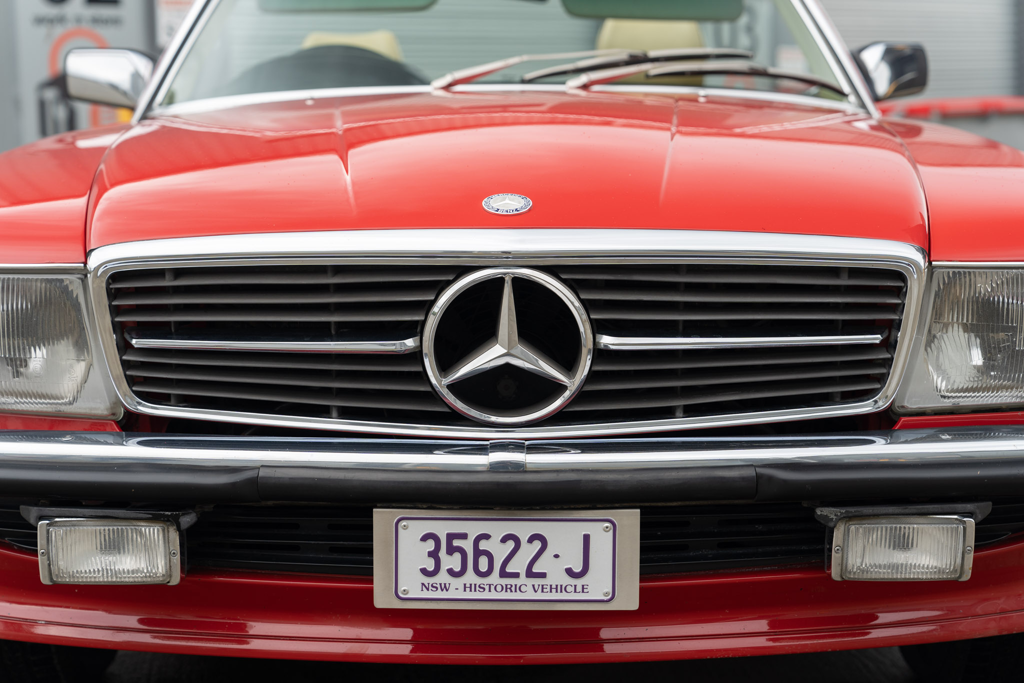 1983 MERCEDES-BENZ (R107) 380 SL for sale by auction in Merewether, NSW ...