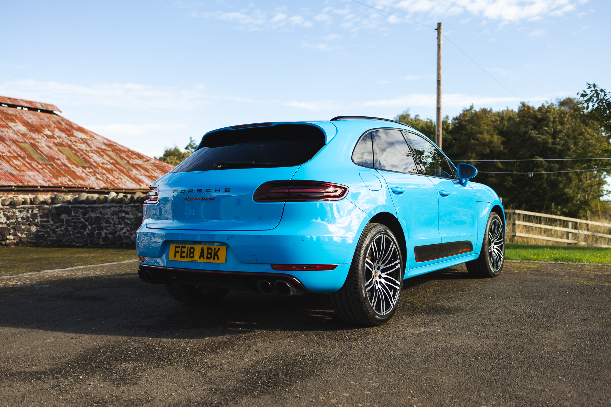 2018 PORSCHE MACAN TURBO EXCLUSIVE PERFORMANCE EDITION