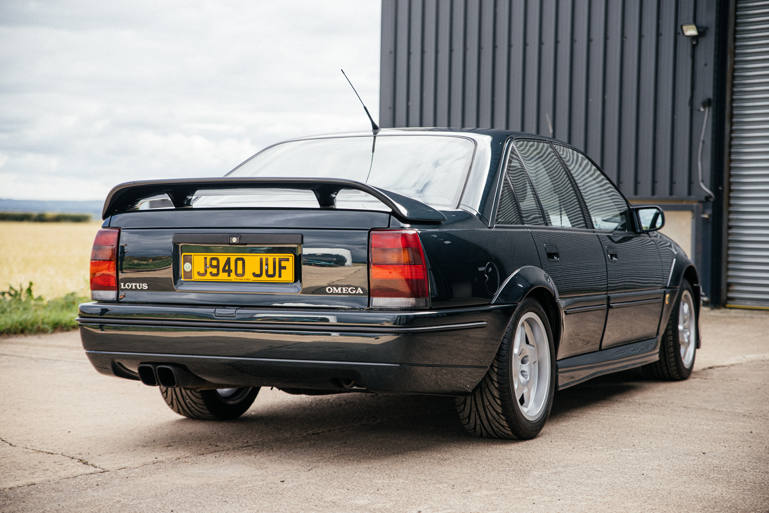1992 LOTUS OMEGA