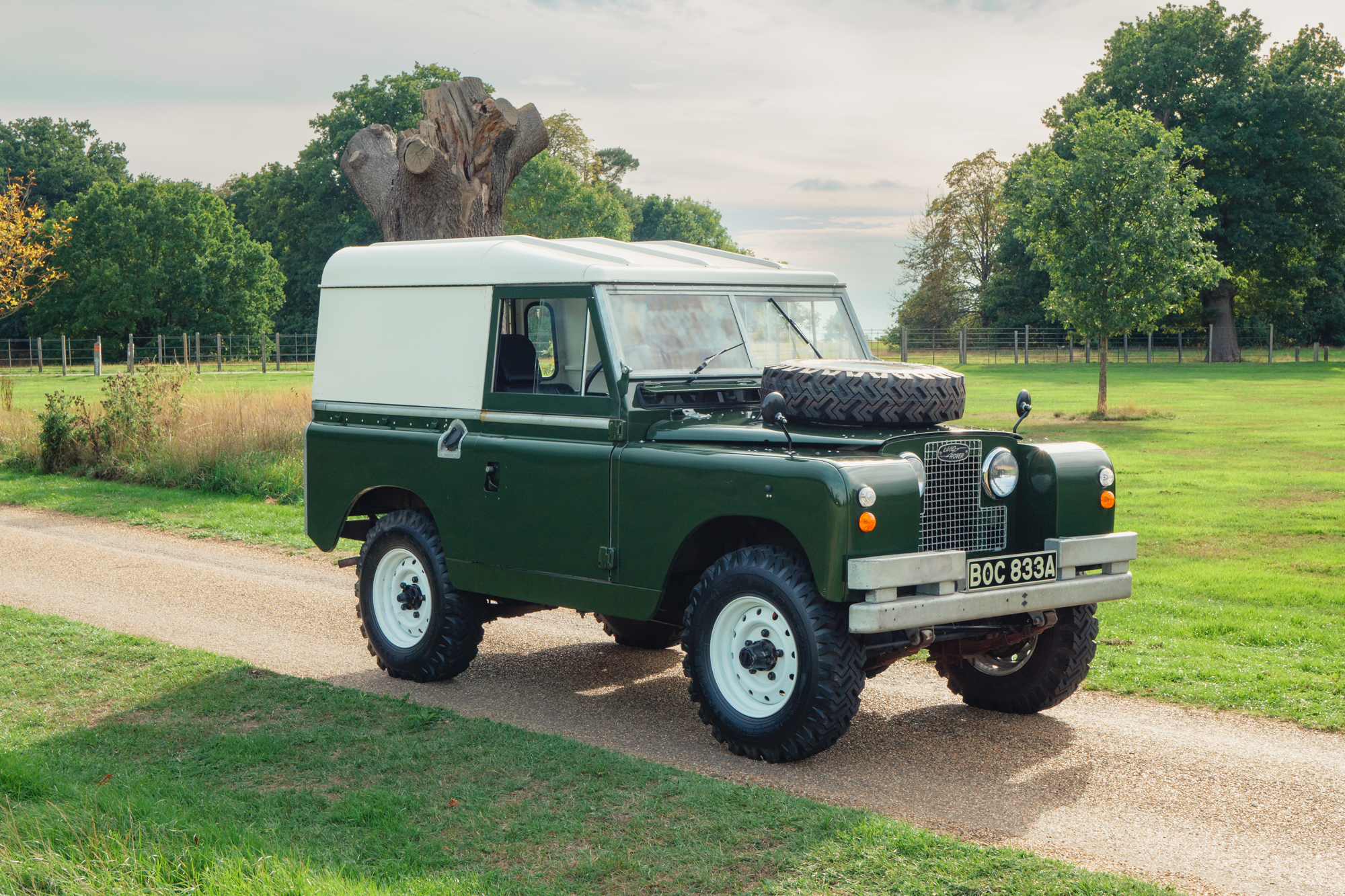 1963 LAND ROVER SERIES IIA 88"
