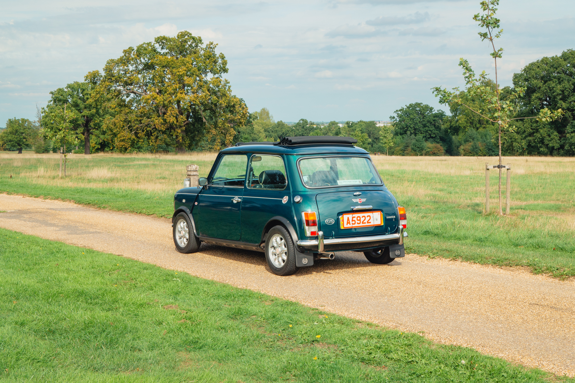 1995 ROVER MINI COOPER SI - 27,471 MILES