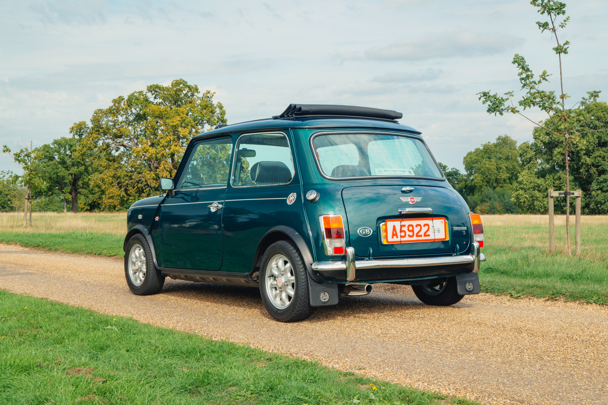 1995 ROVER MINI COOPER SI - 27,471 MILES