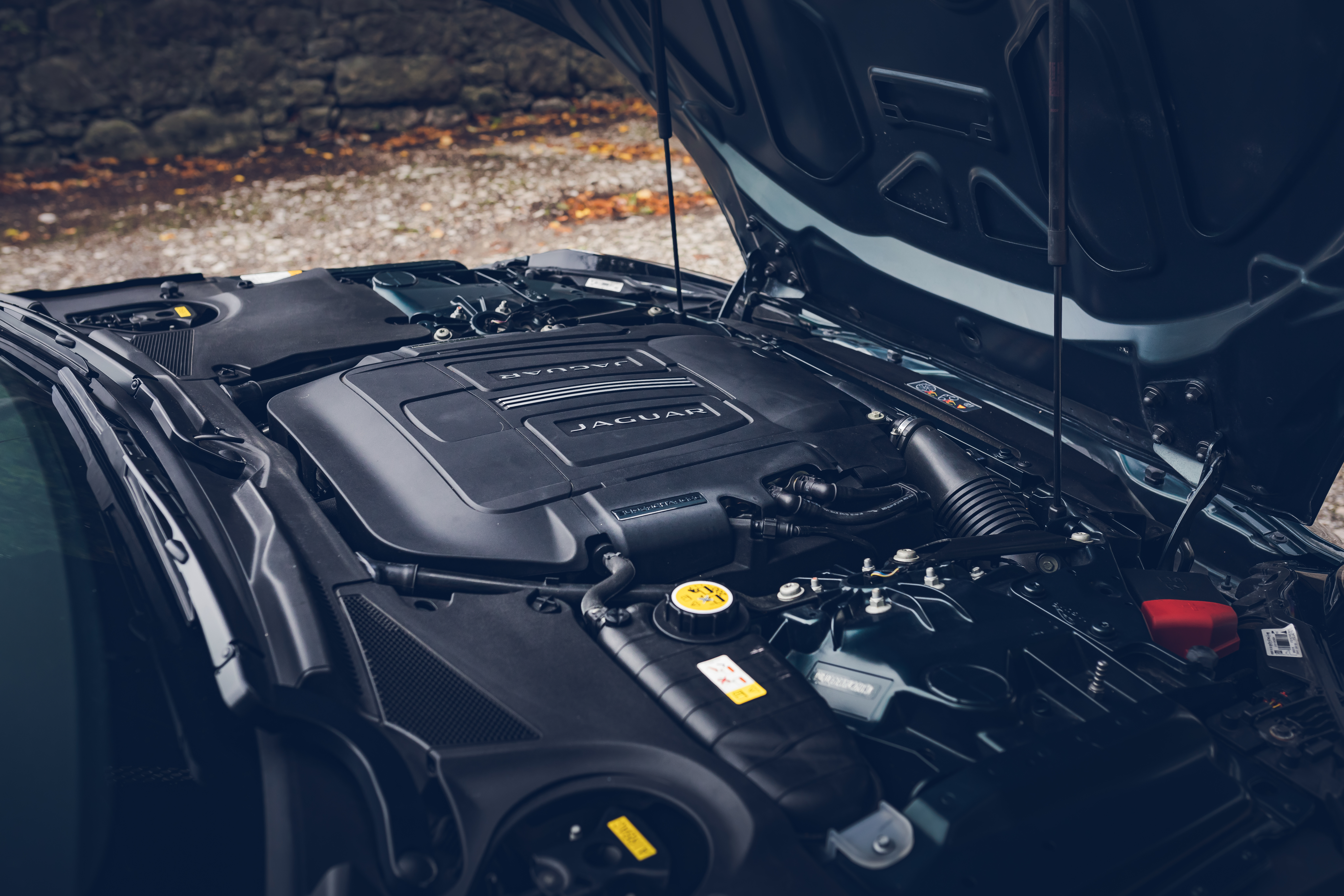 2015 JAGUAR F-TYPE V6 S COUPE