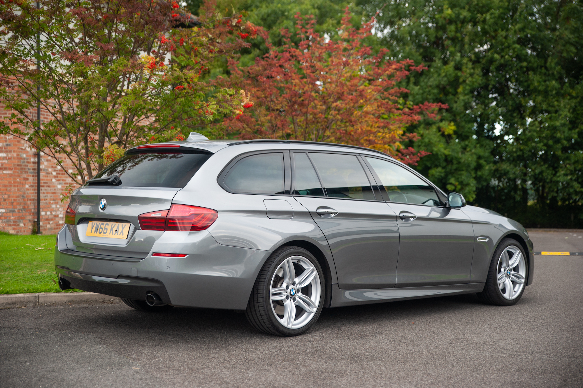 2016 BMW (F11) 535I TOURING M SPORT