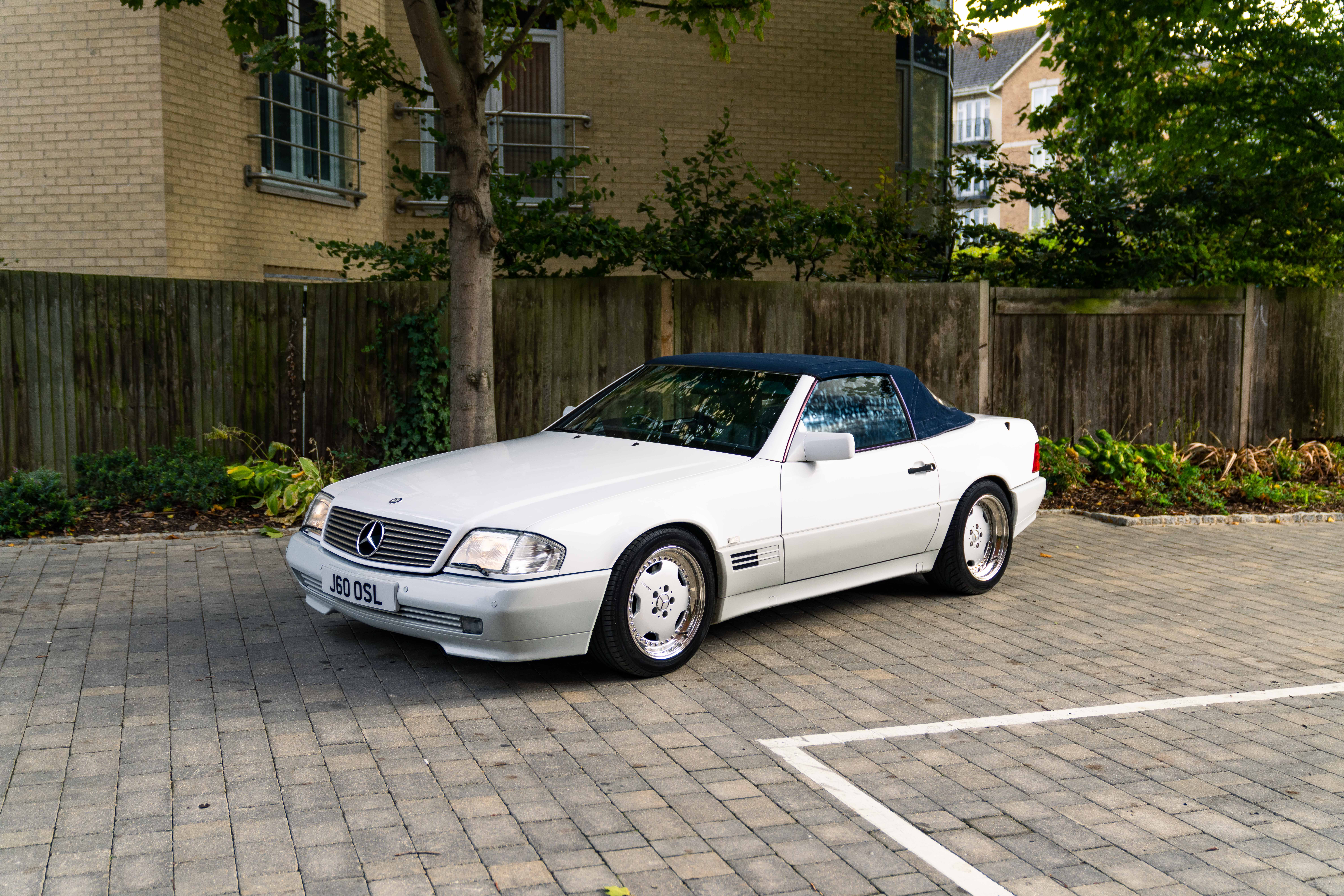 1992 MERCEDES-BENZ (R129) 500SL