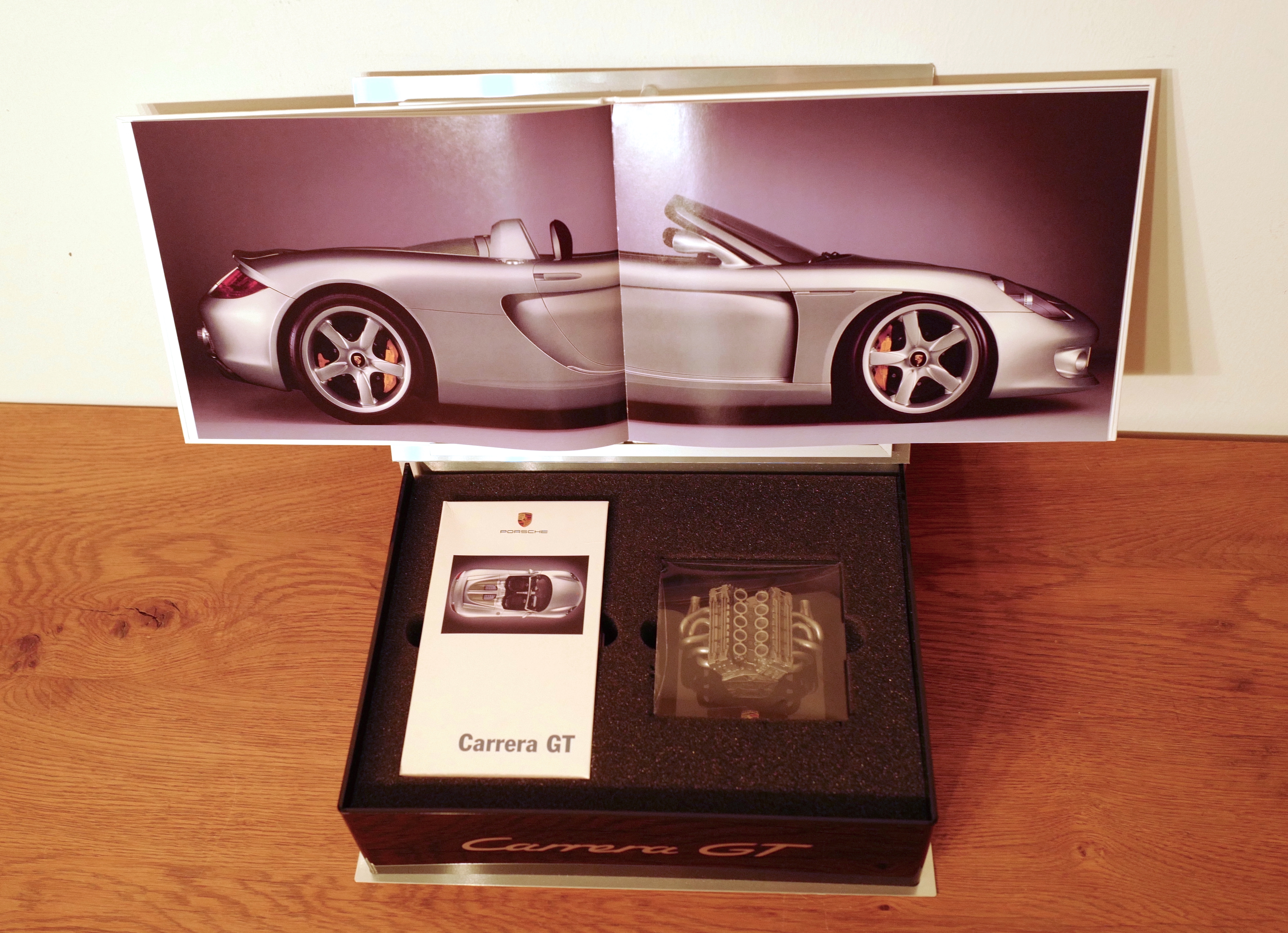 PORSCHE CARRERA GT PRE DELIVERY GIFT PACKAGE