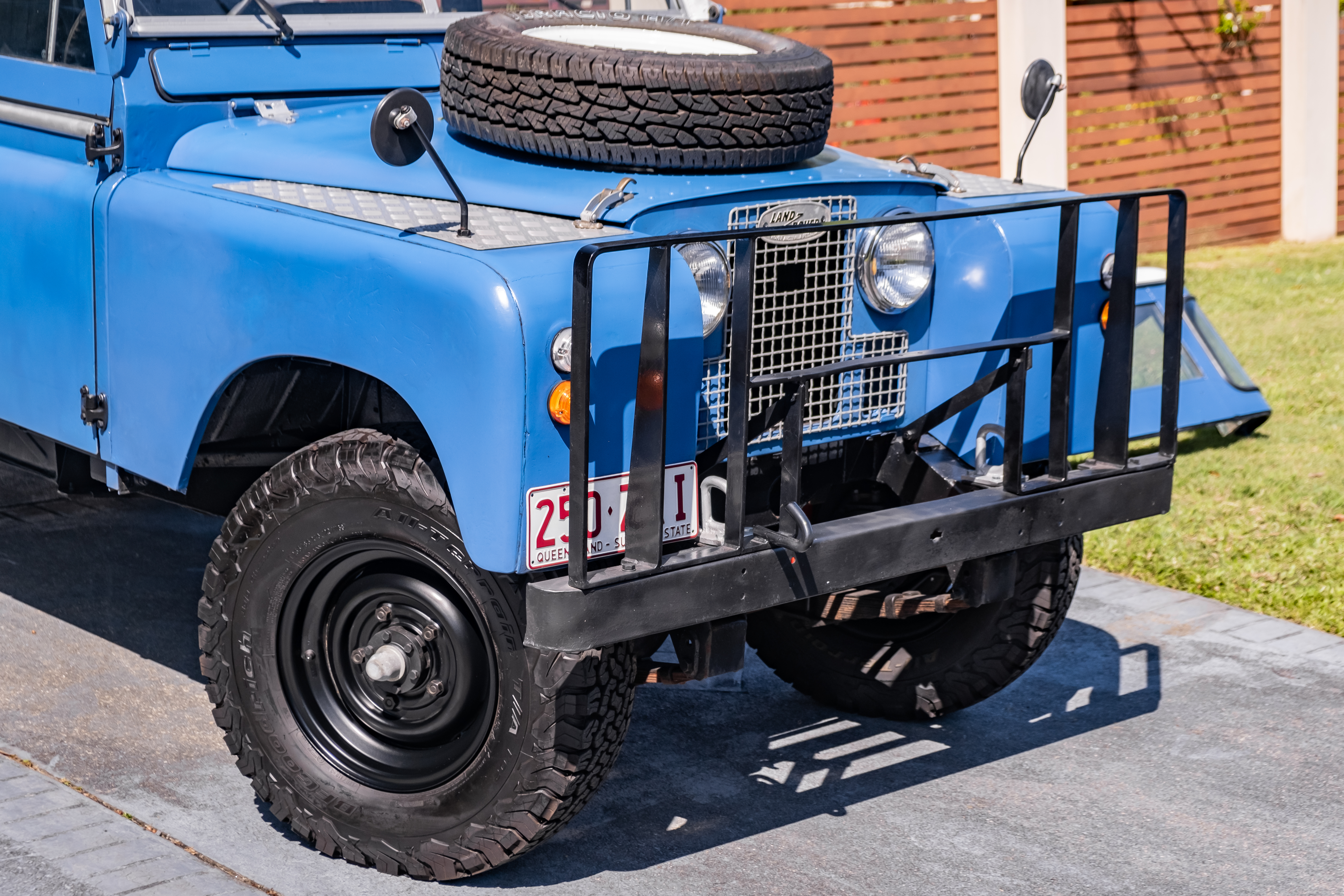 1968 LAND ROVER SERIES IIA 109"