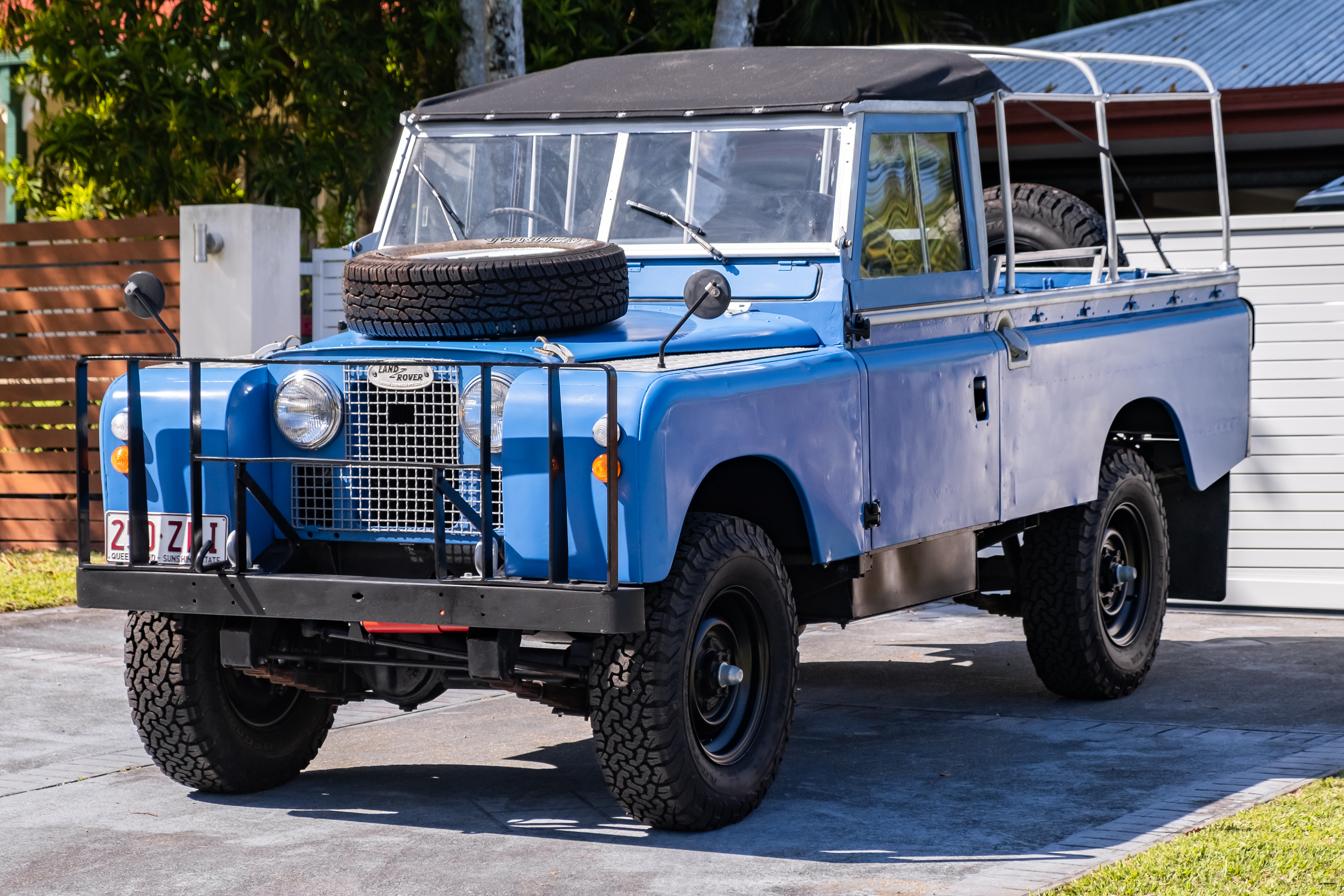 1968 LAND ROVER SERIES IIA 109"