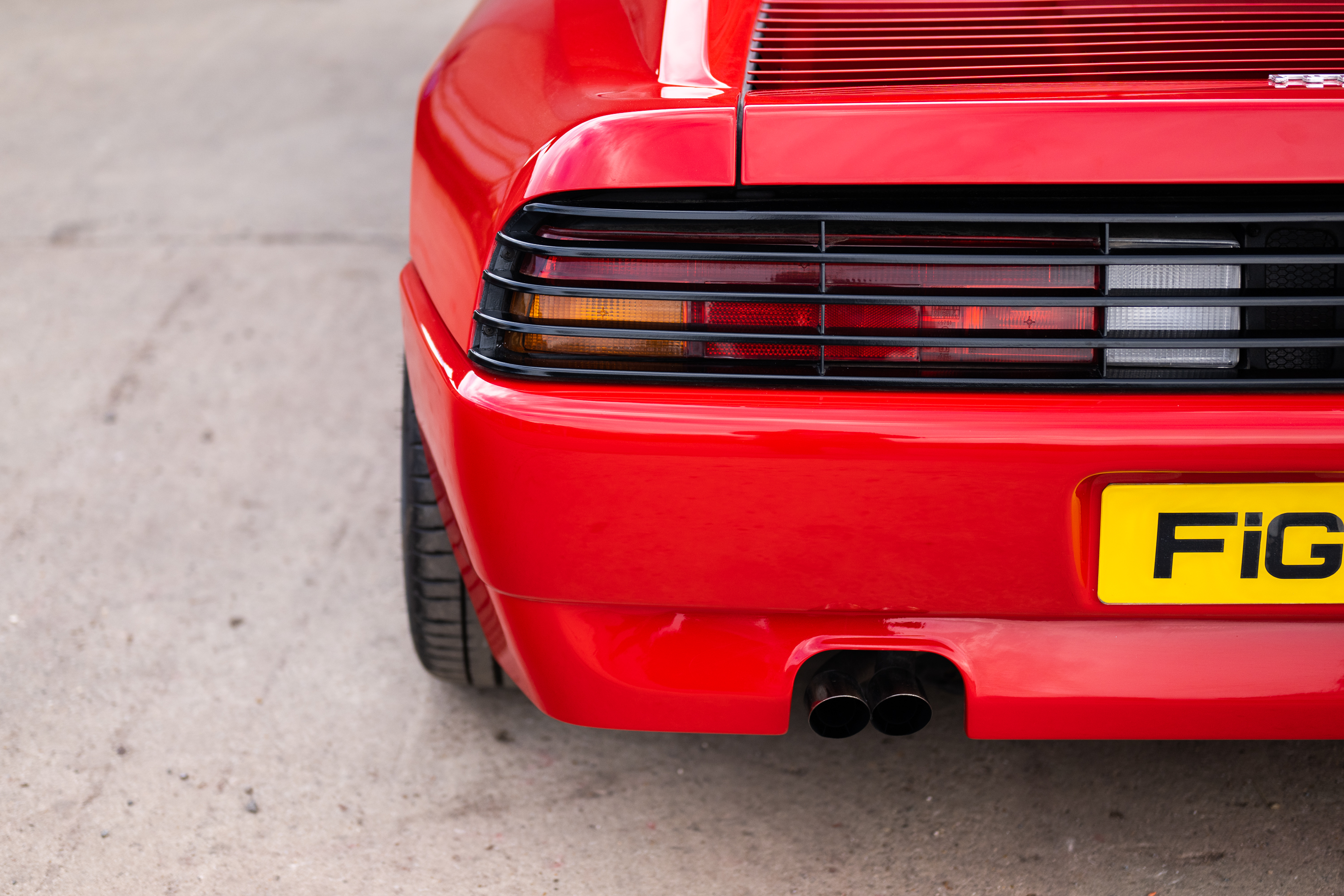 1991 FERRARI 348 TB