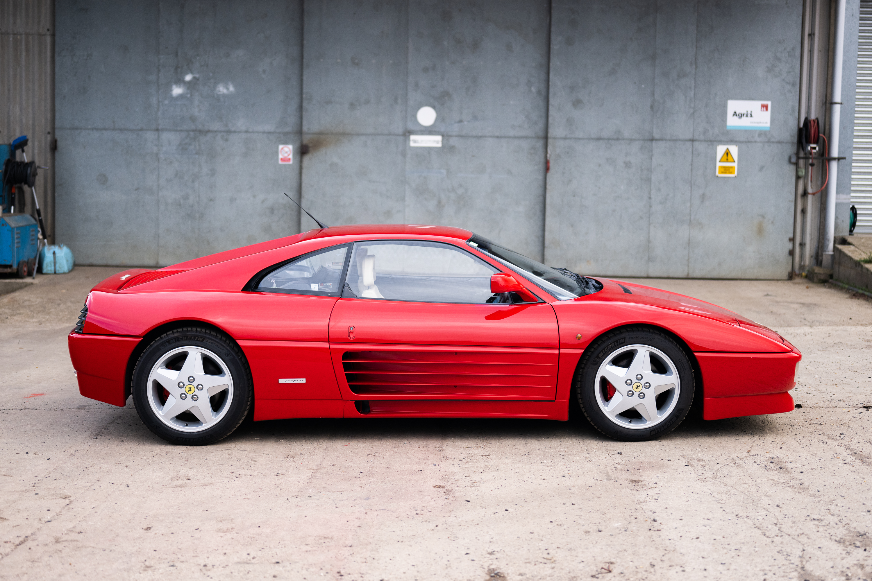 1991 FERRARI 348 TB