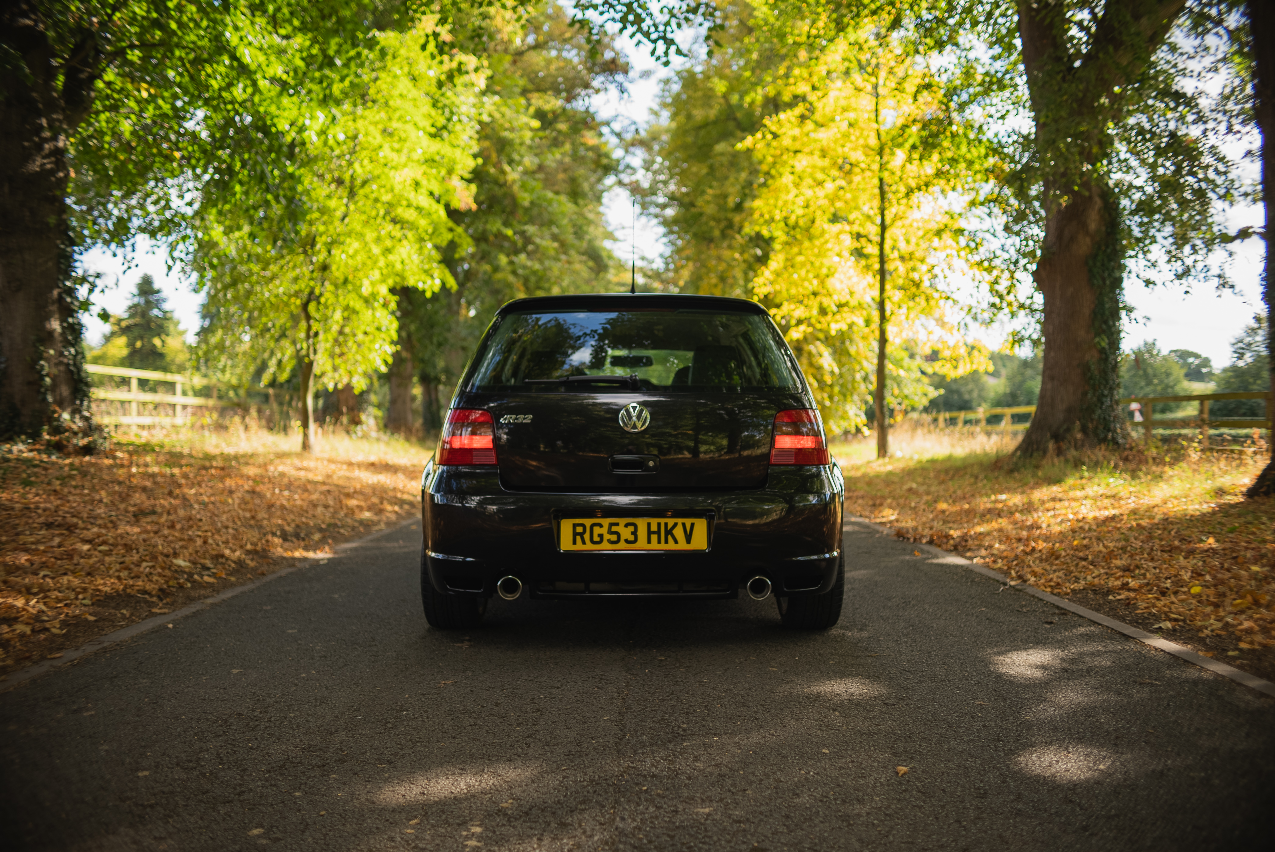 2003 VOLKSWAGEN GOLF (MK4) R32