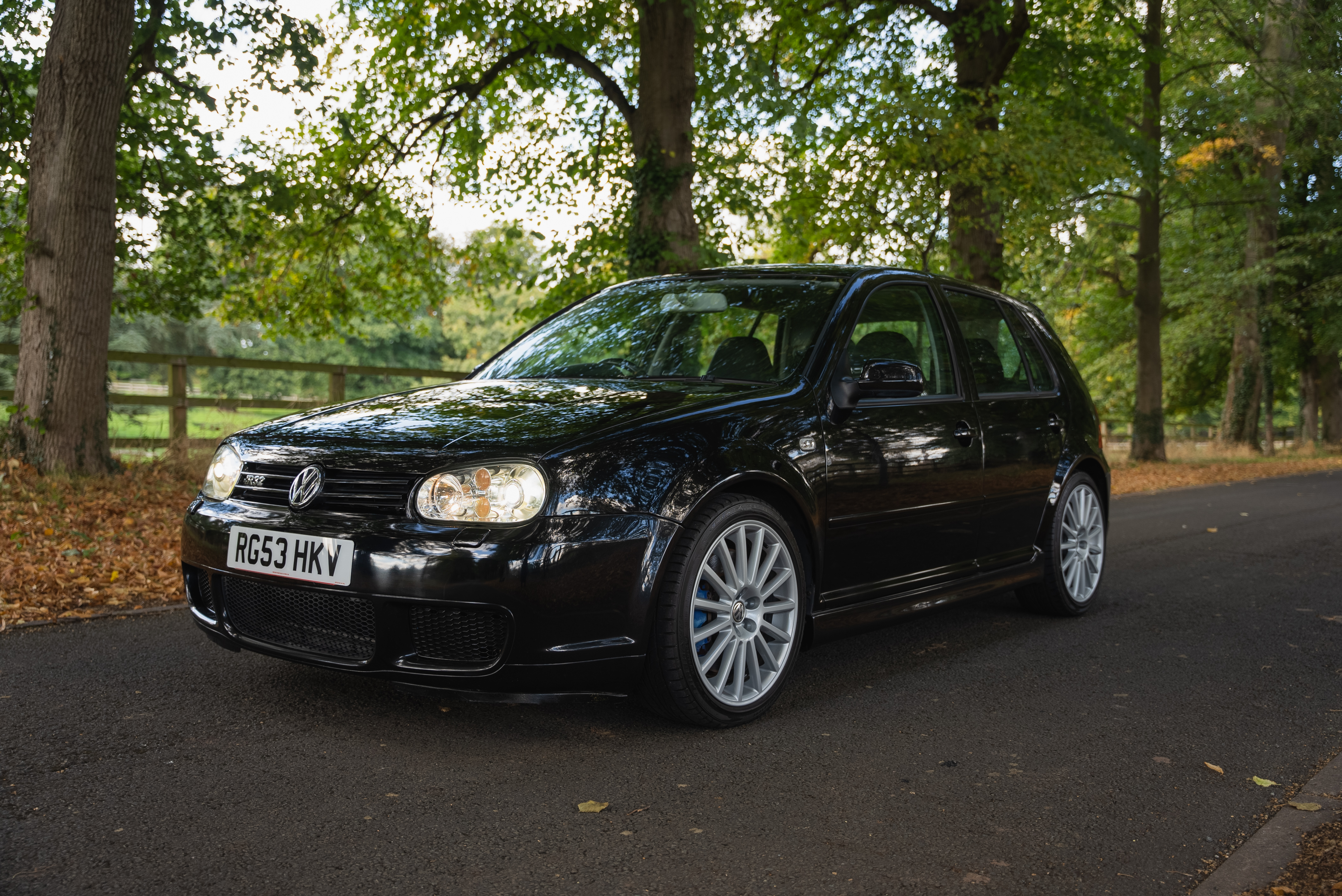 2003 VOLKSWAGEN GOLF (MK4) R32
