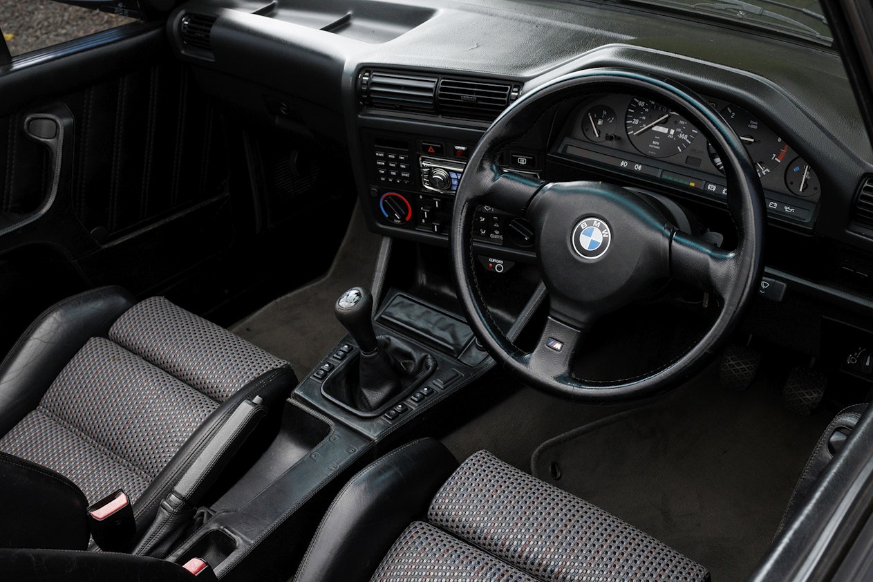 Bmw 325i 1990 Interior