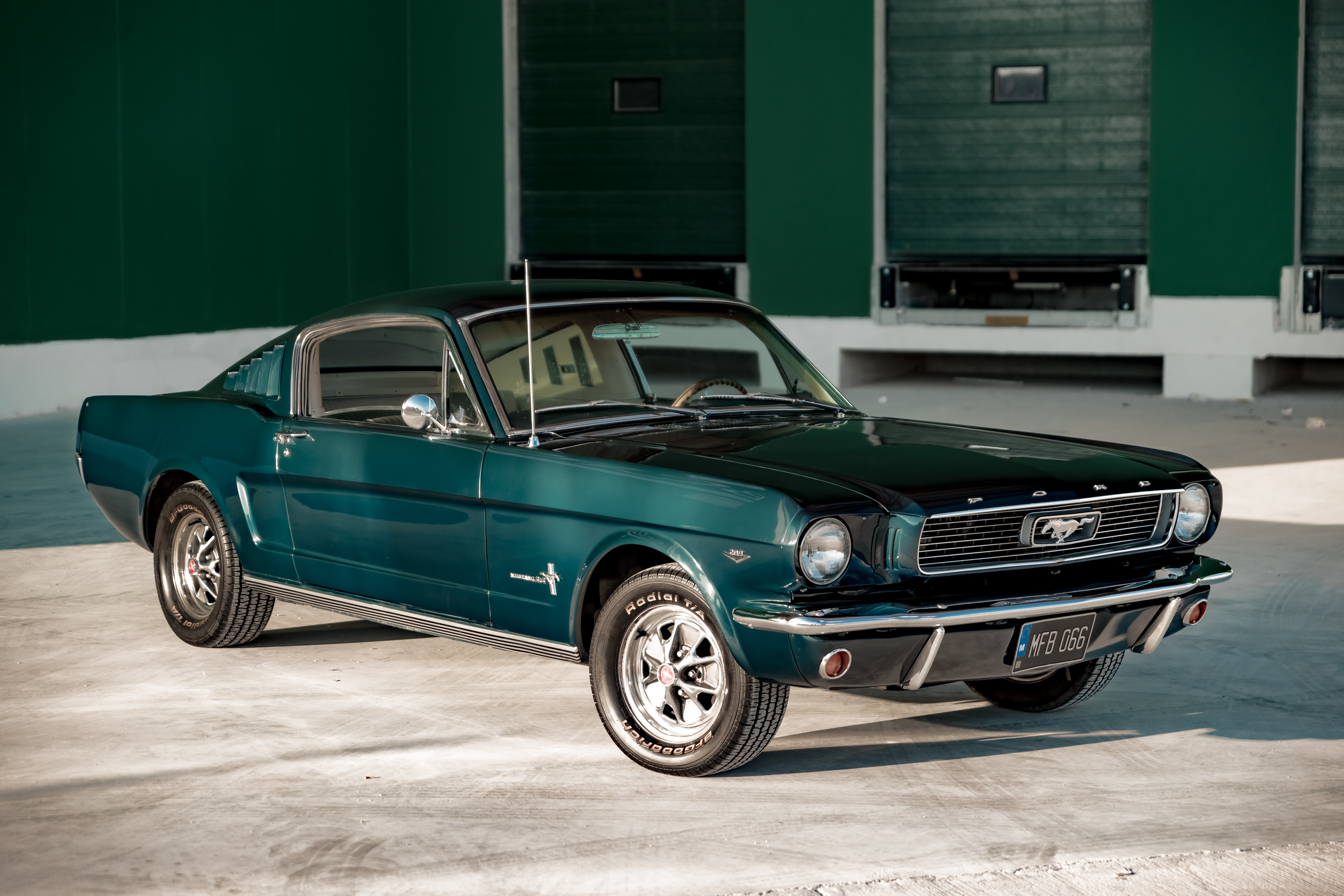 1966 FORD MUSTANG FASTBACK
