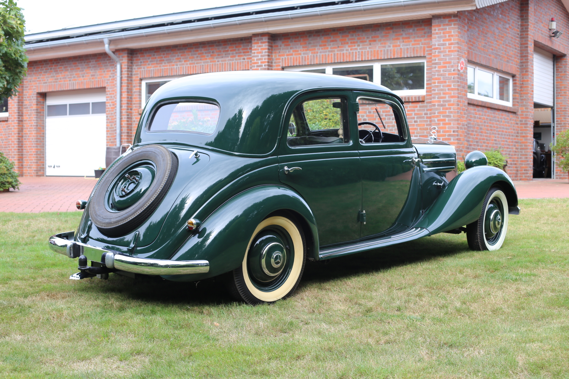 1953 MERCEDES-BENZ (W136 VI) 170 VB