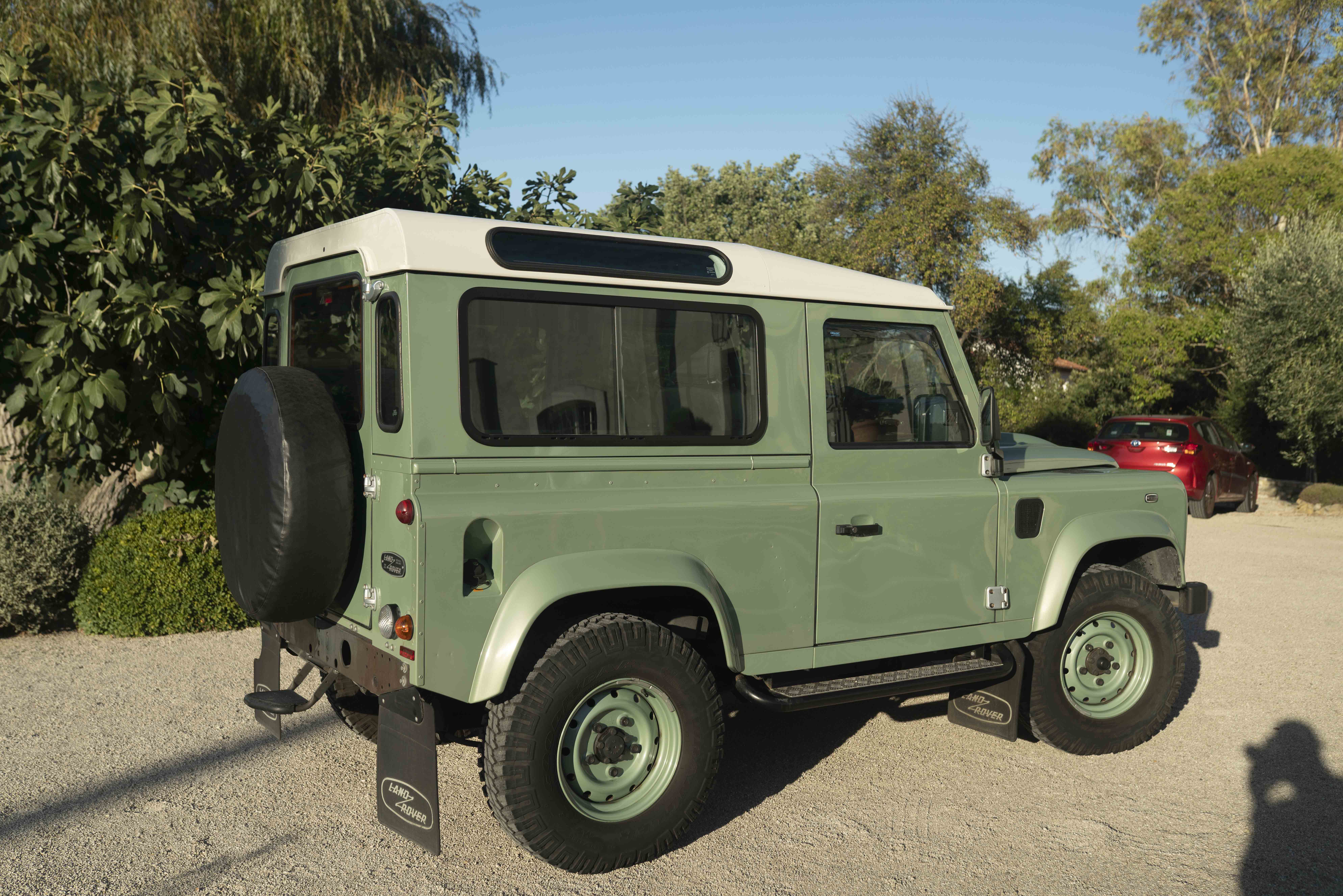 2015 LAND ROVER DEFENDER 90 HERITAGE EDITION