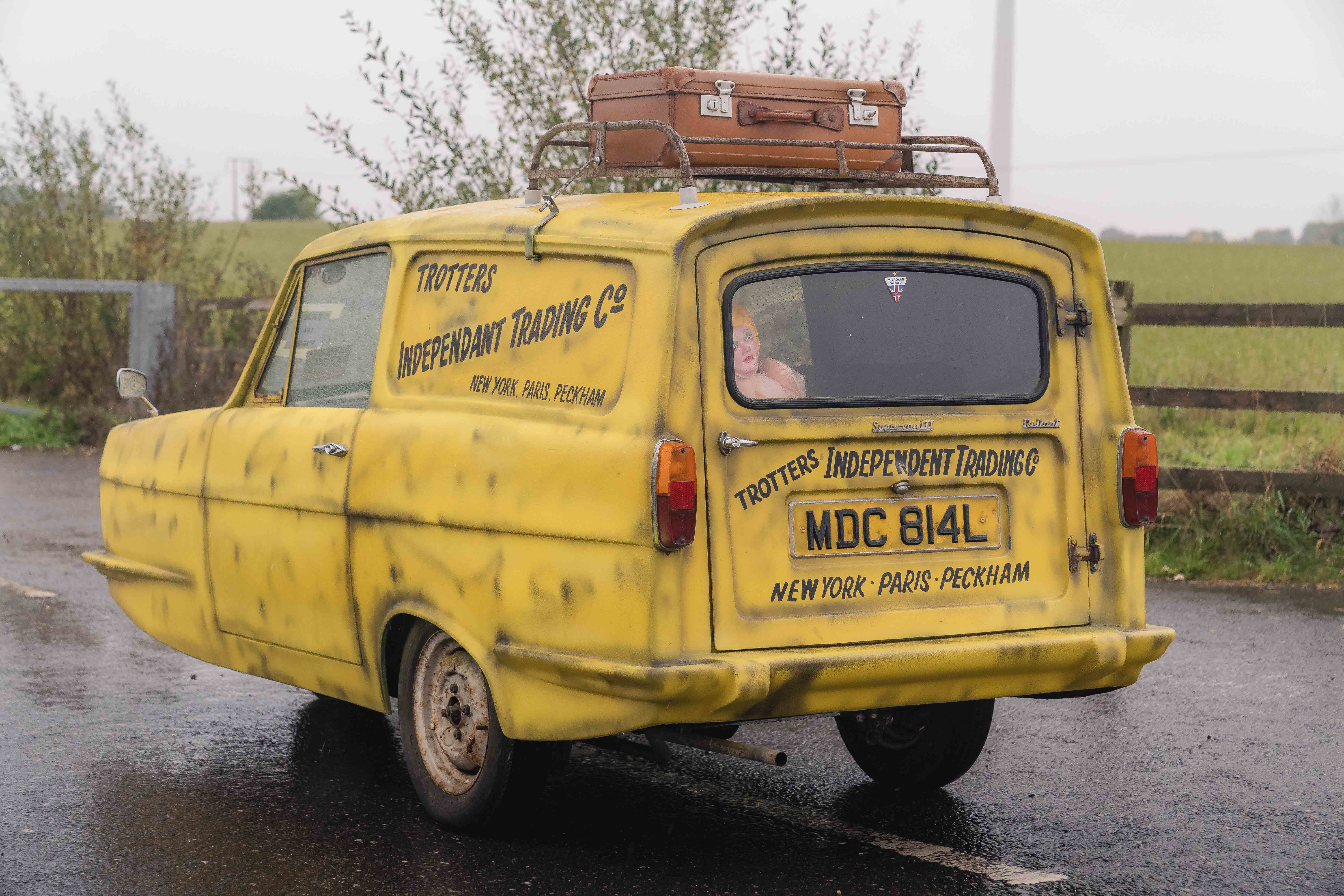 1972 RELIANT REGAL SUPERVAN III
