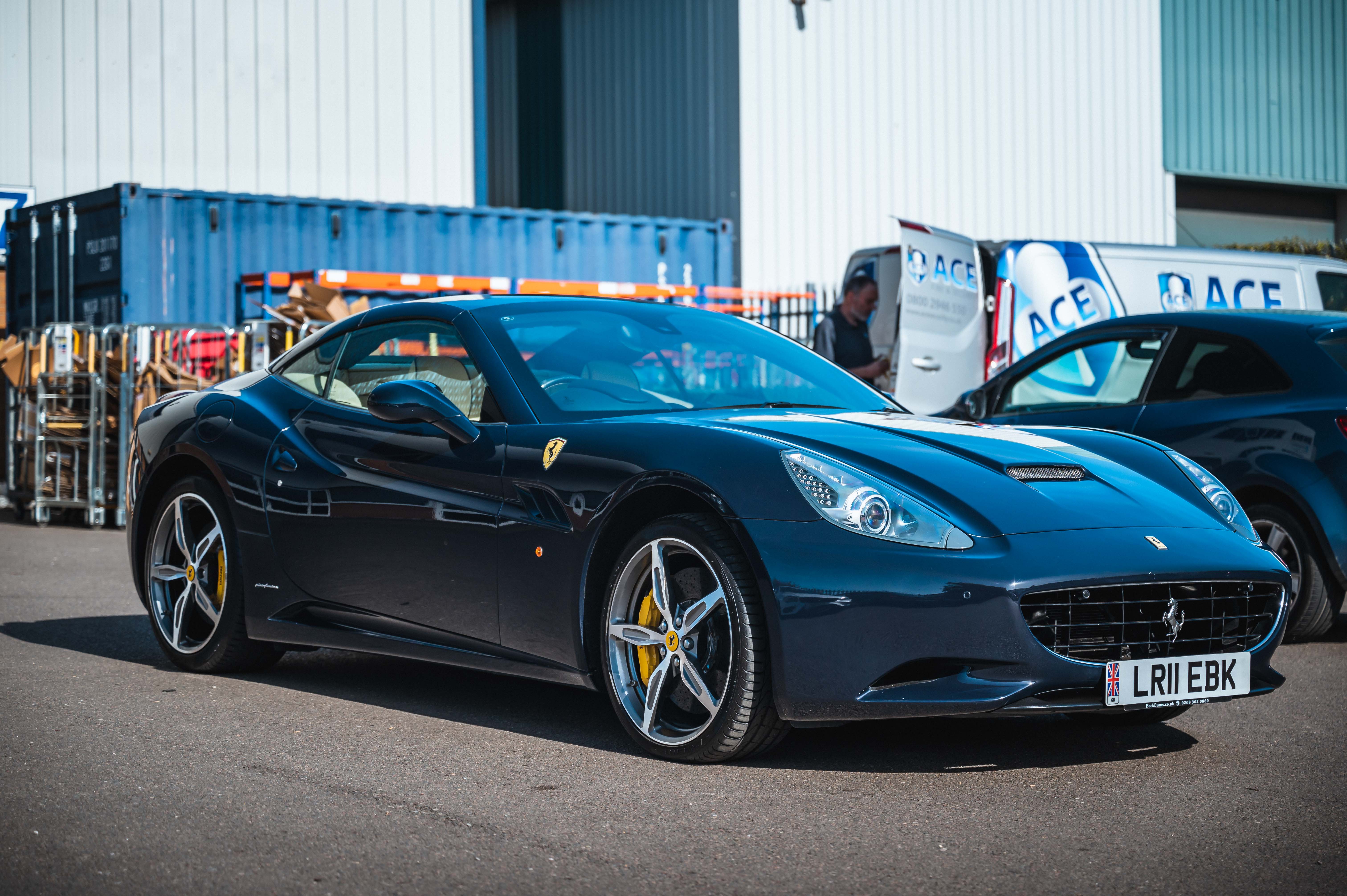 2011 FERRARI CALIFORNIA