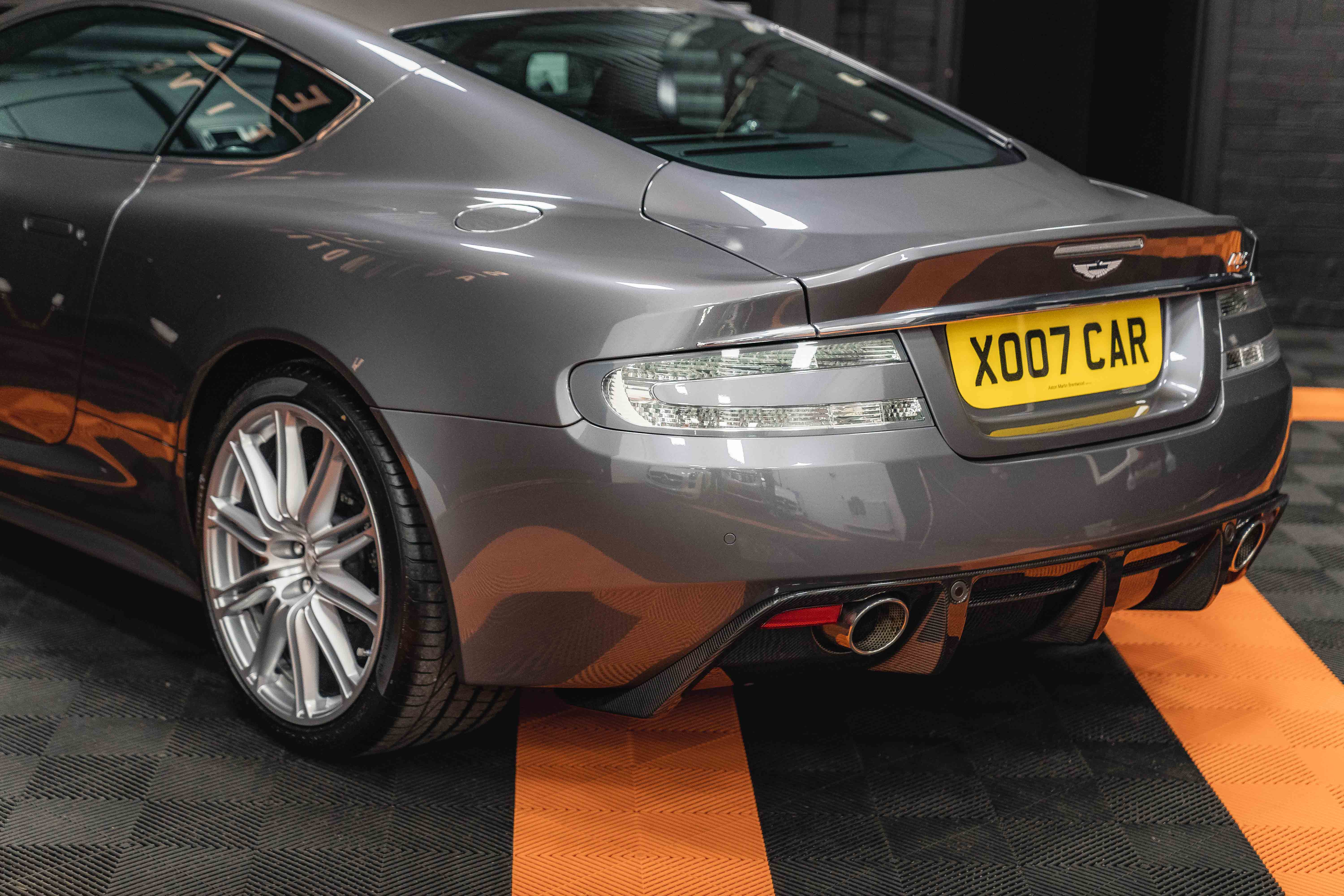 2008 ASTON MARTIN DBS - MANUAL - 11,442 MILES