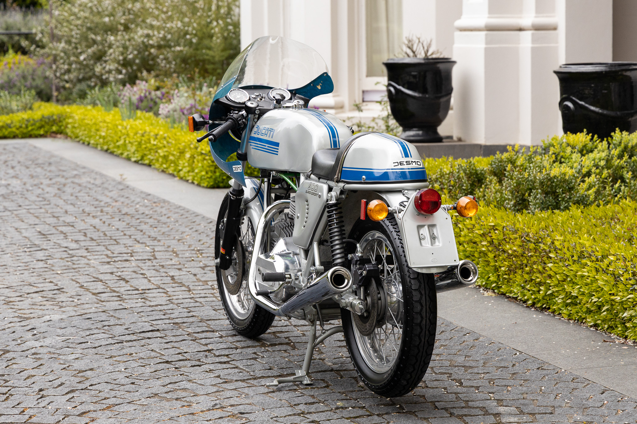 1976 DUCATI 900 SS - 8 KM