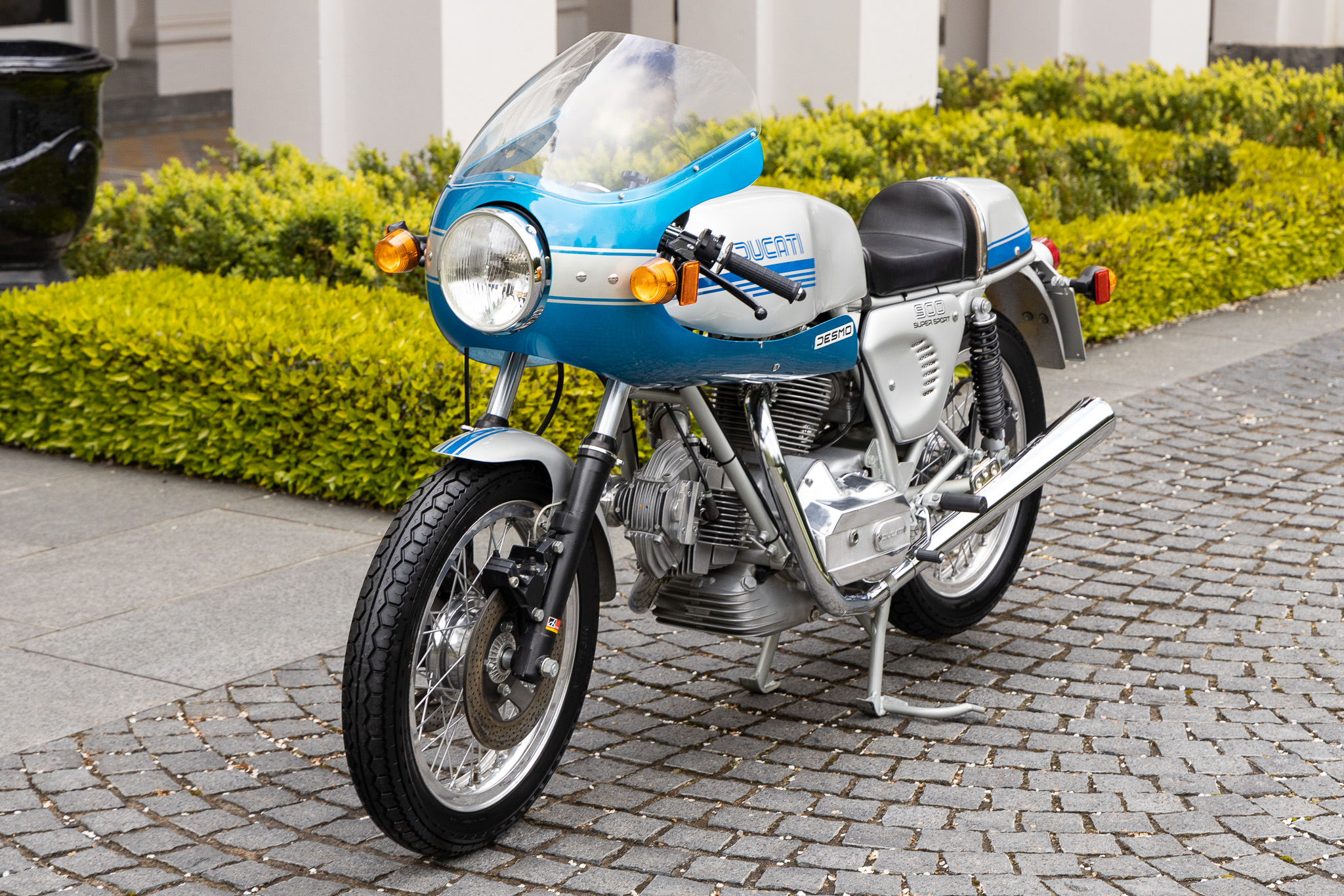 1976 DUCATI 900 SS - 8 KM