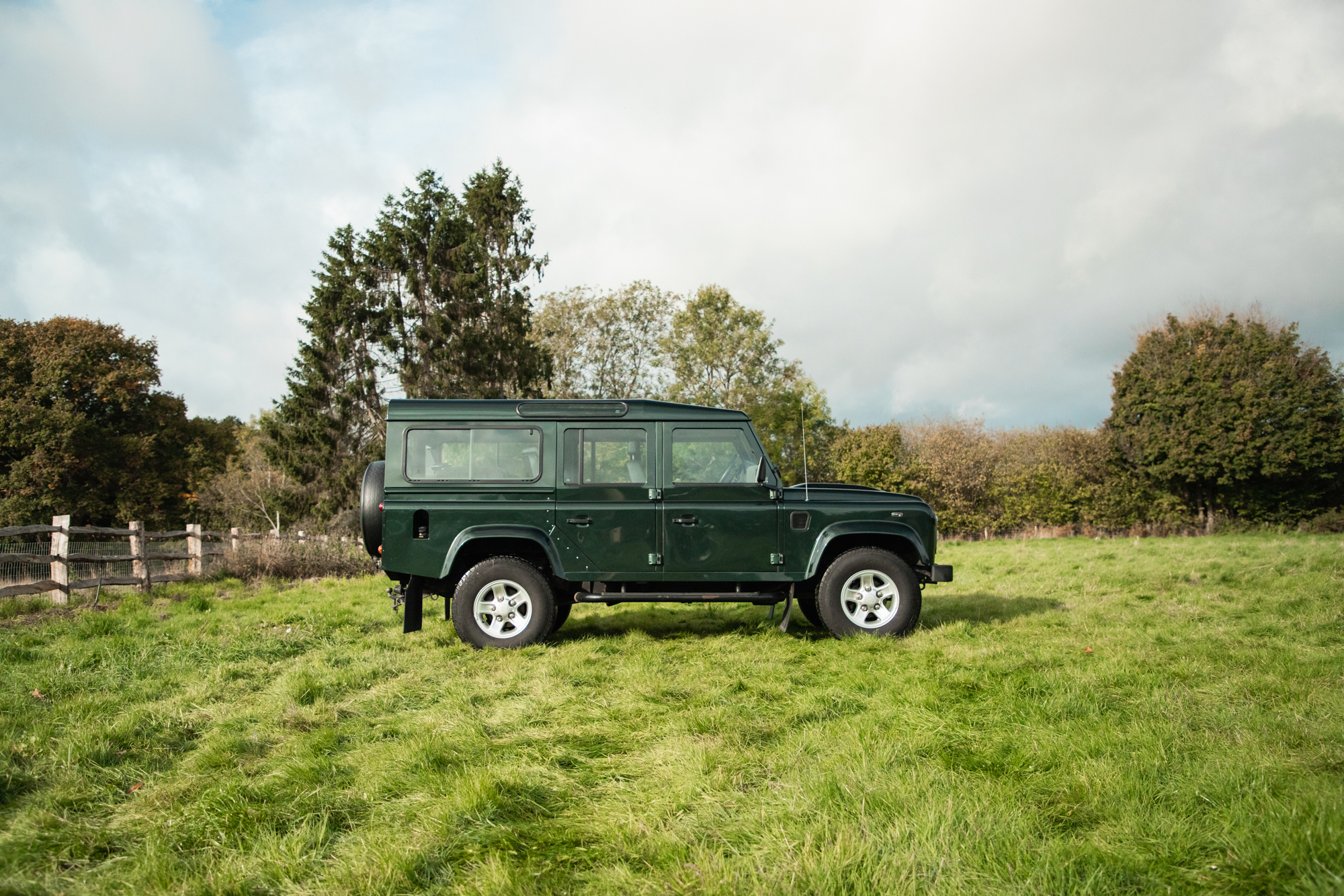 2010 LAND ROVER DEFENDER 110 XS STATION WAGON