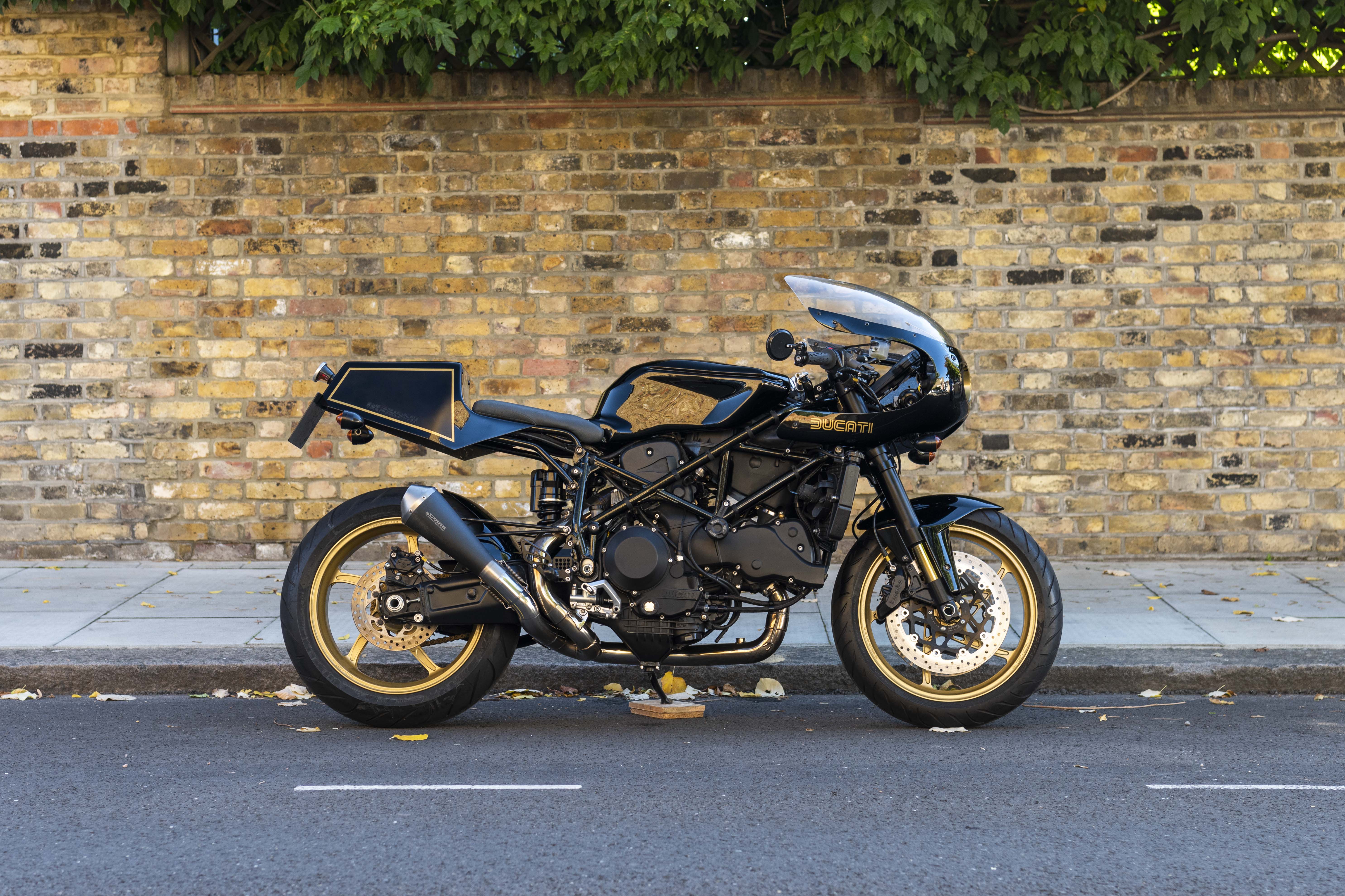 2005 DUCATI 999 - CUSTOM