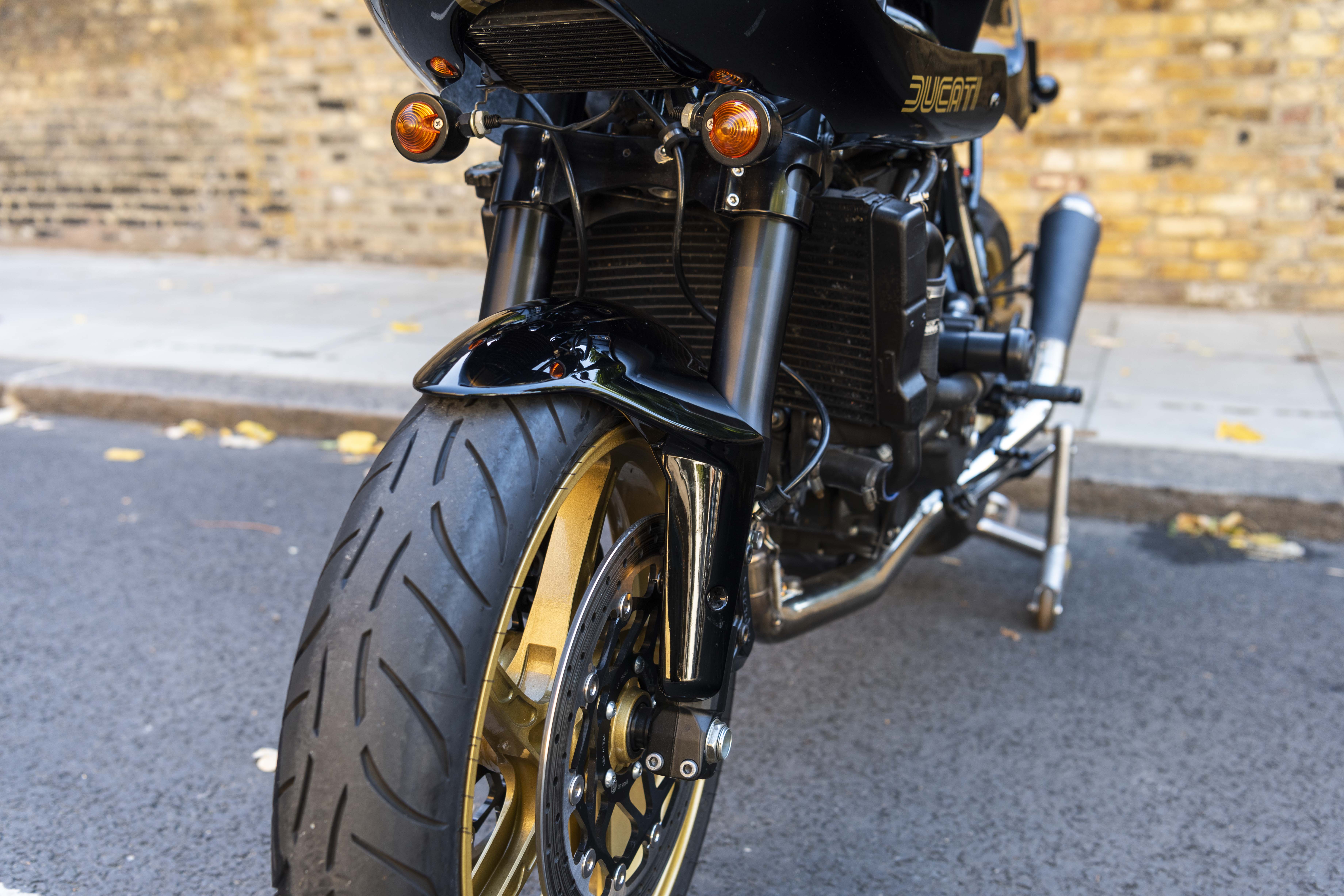 2005 DUCATI 999 - CUSTOM