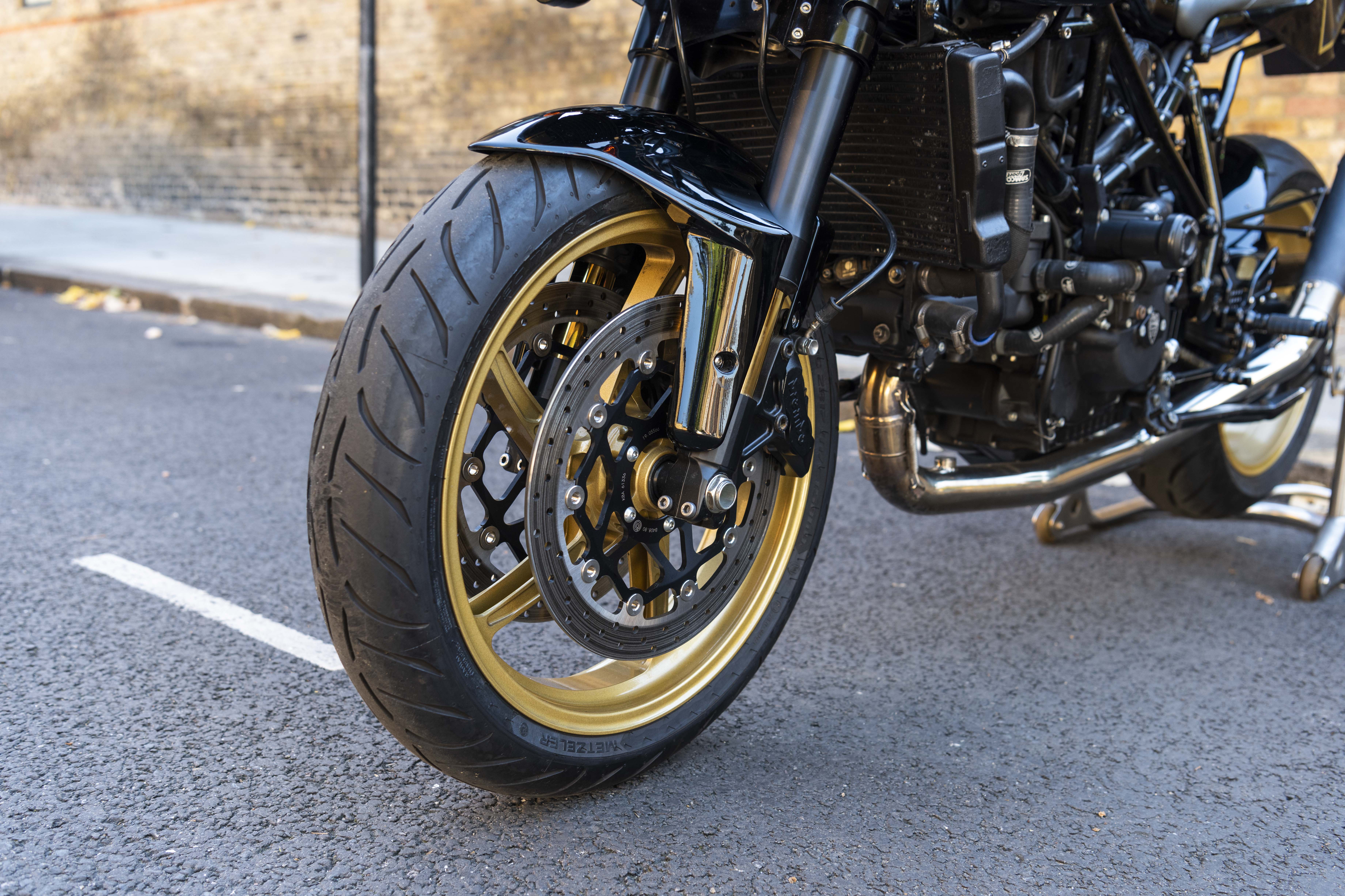2005 DUCATI 999 - CUSTOM
