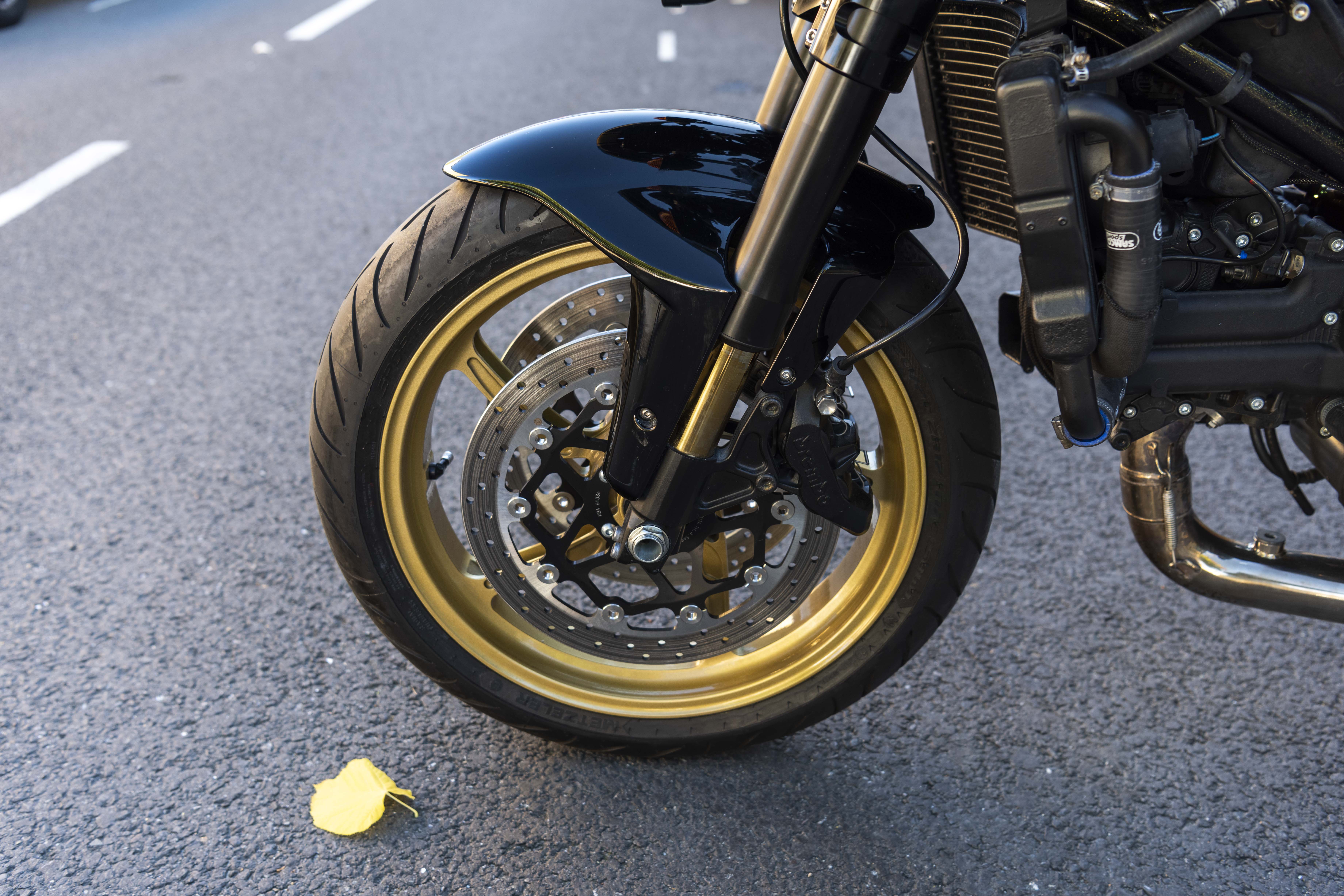 2005 DUCATI 999 - CUSTOM