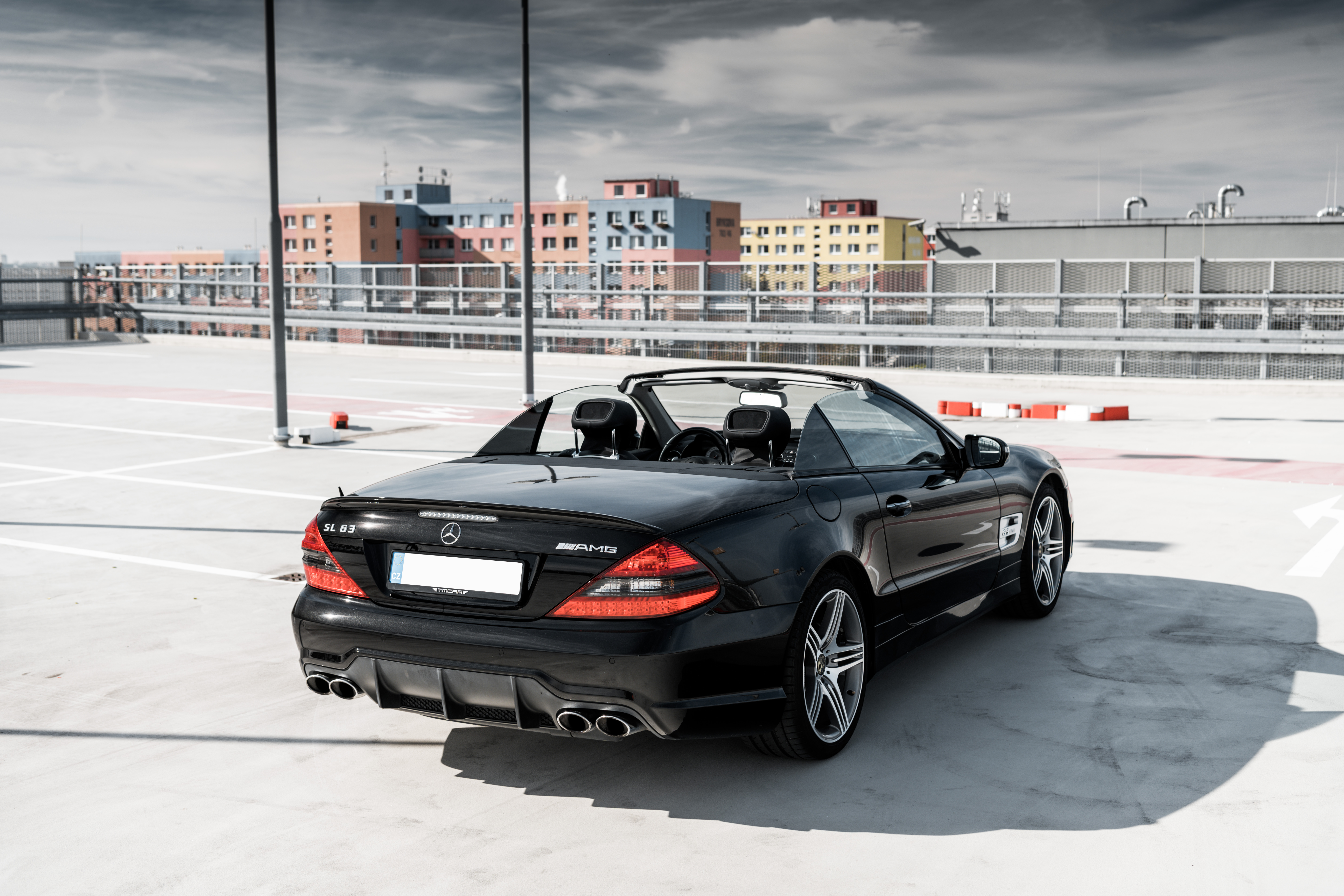 2011 MERCEDES-BENZ (R230) SL63 AMG - 58,994 KM for sale by auction in ...