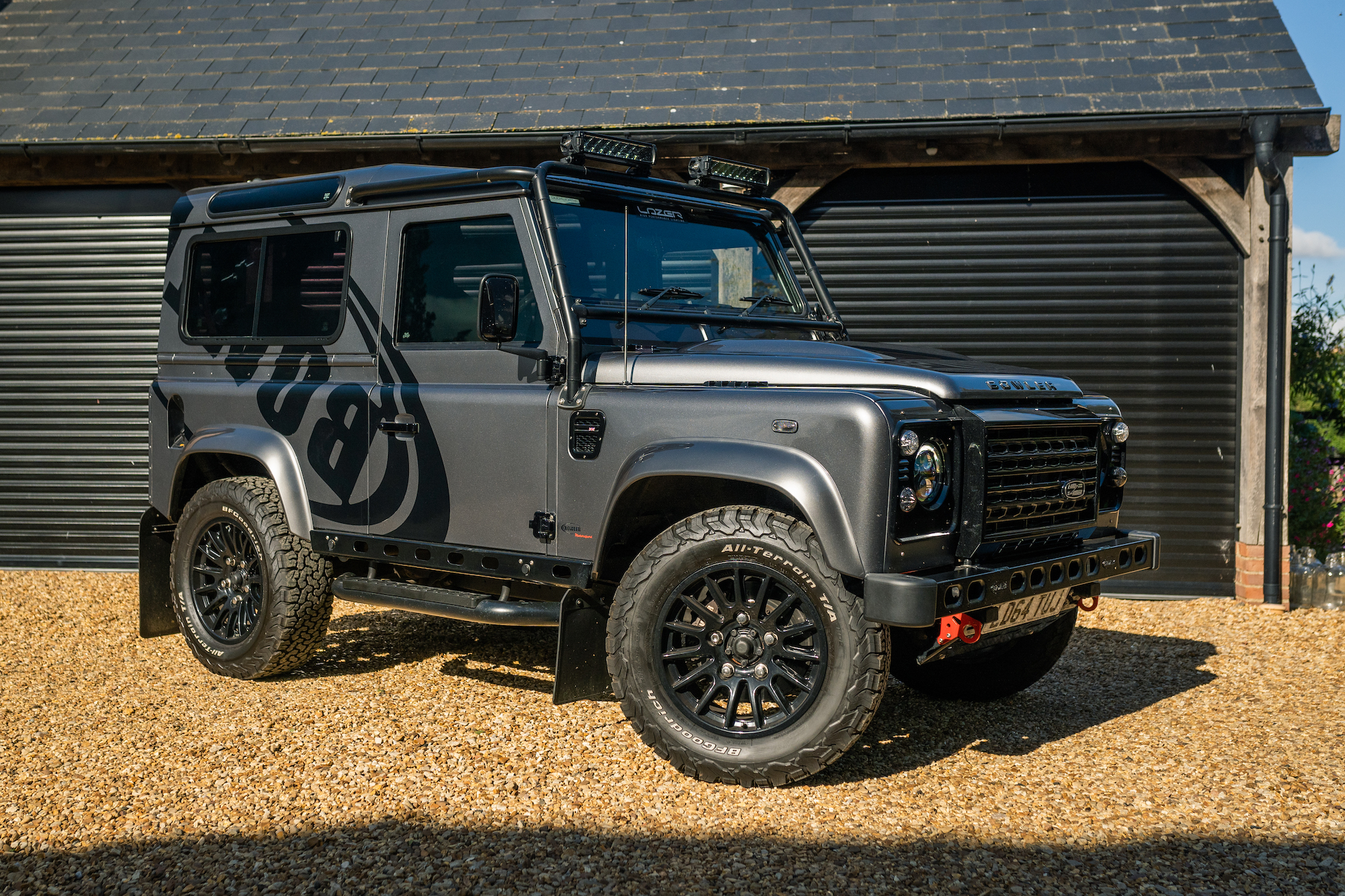 2014 LAND ROVER DEFENDER 90 XS STATION WAGON - 'BOWLER'