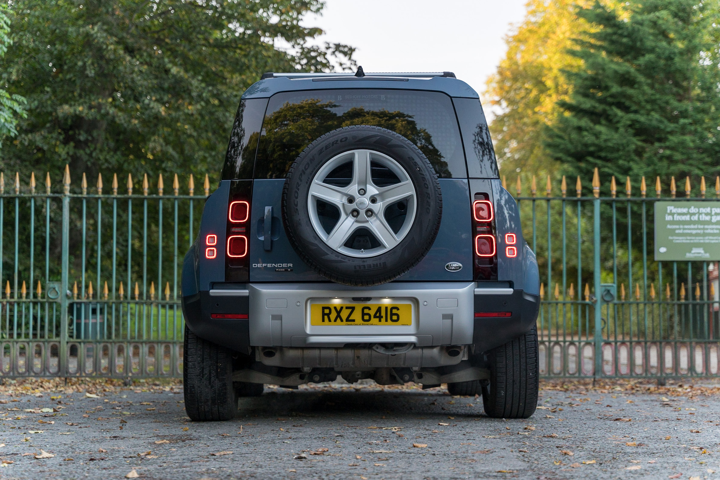 2020 LAND ROVER DEFENDER 110 P400 S - 7 SEATER