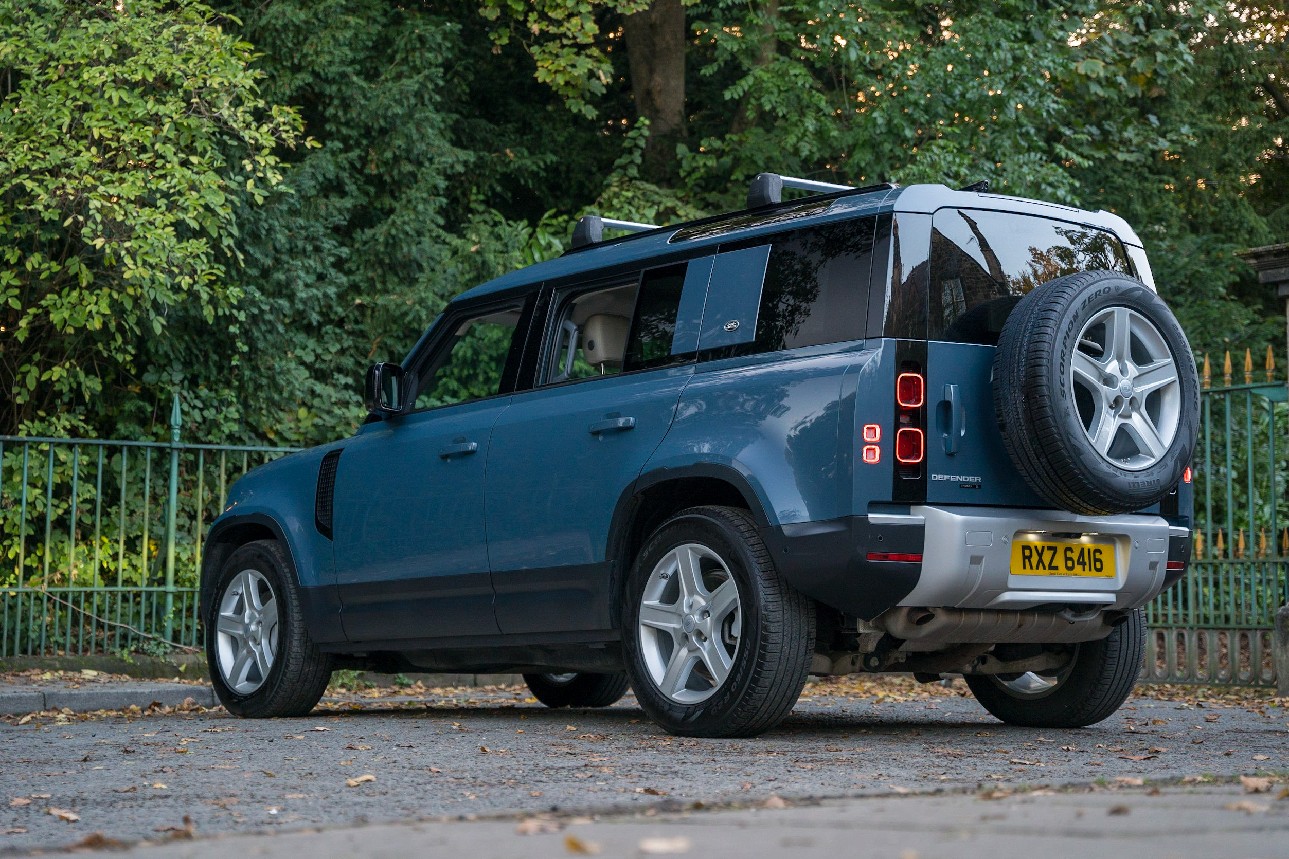 2020 LAND ROVER DEFENDER 110 P400 S - 7 SEATER