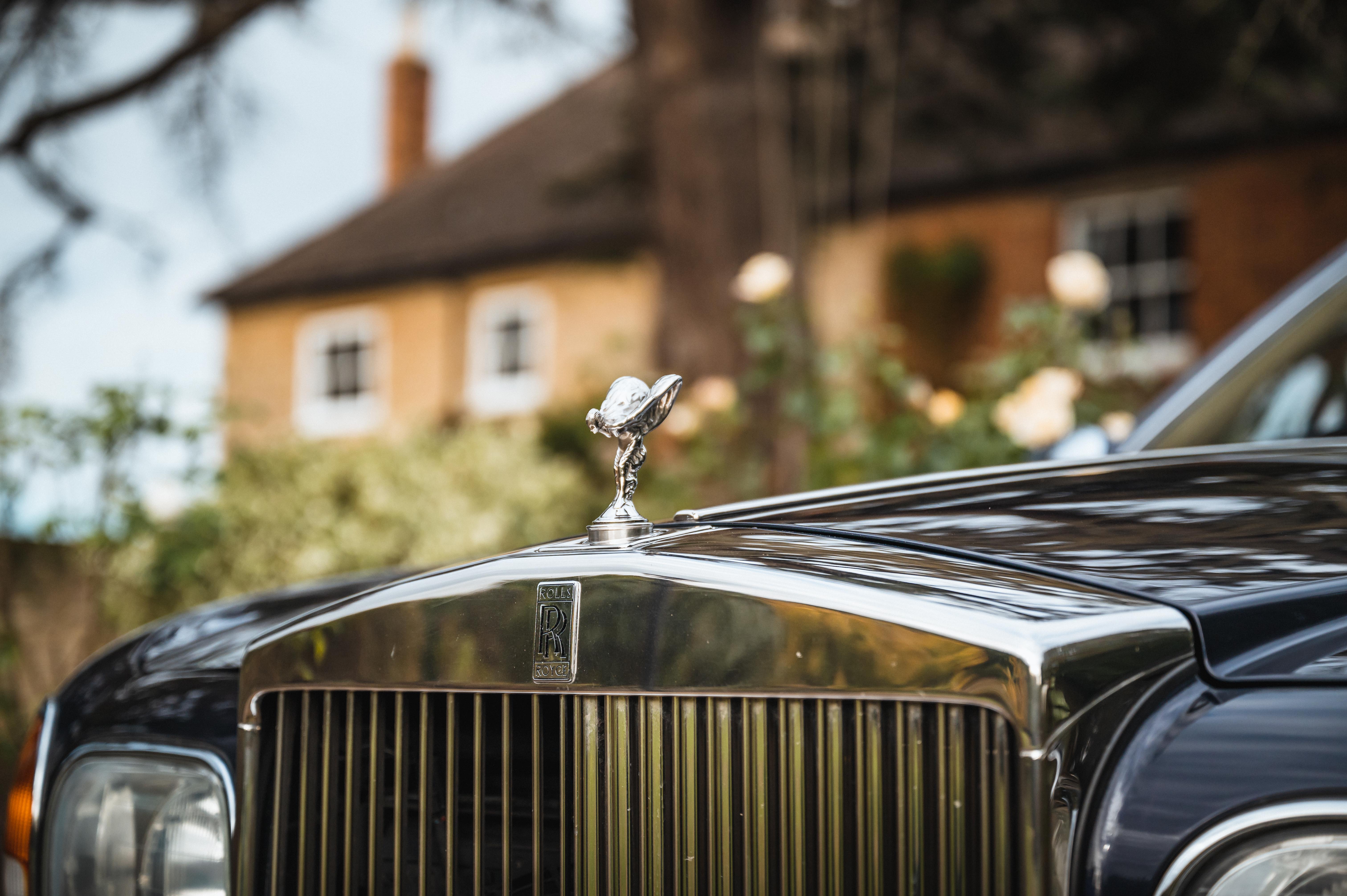 1998 ROLLS-ROYCE SILVER SERAPH - 25,896 MILES