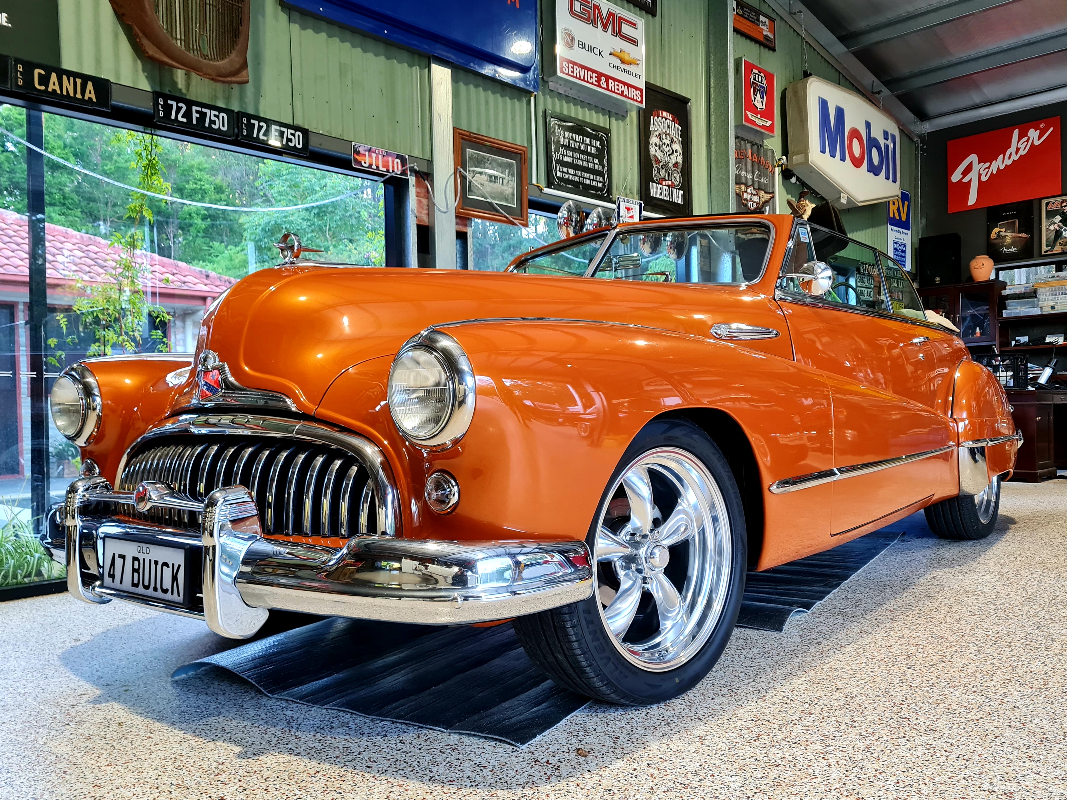 1947 BUICK SUPER