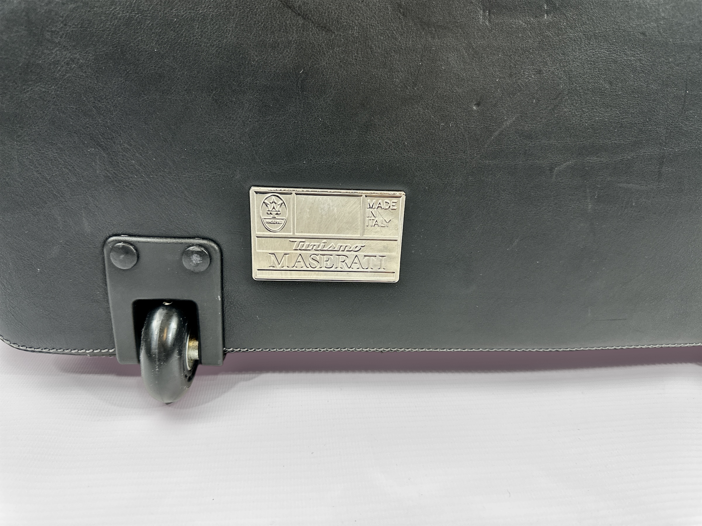 MASERATI GRANTURISMO LUGGAGE SET