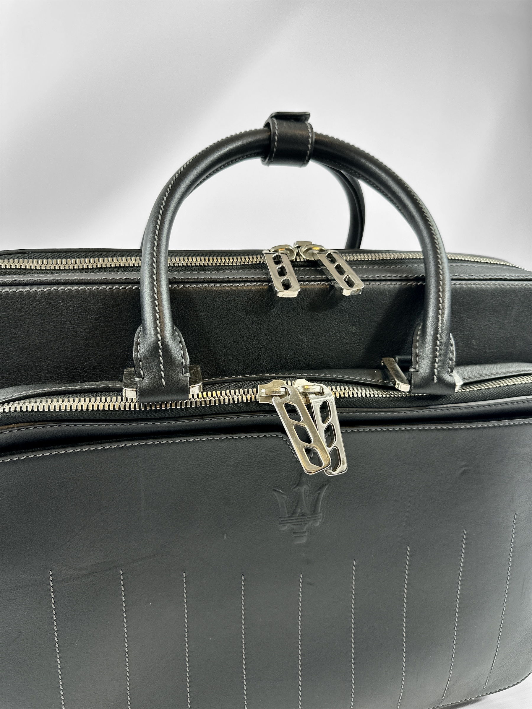 MASERATI GRANTURISMO LUGGAGE SET